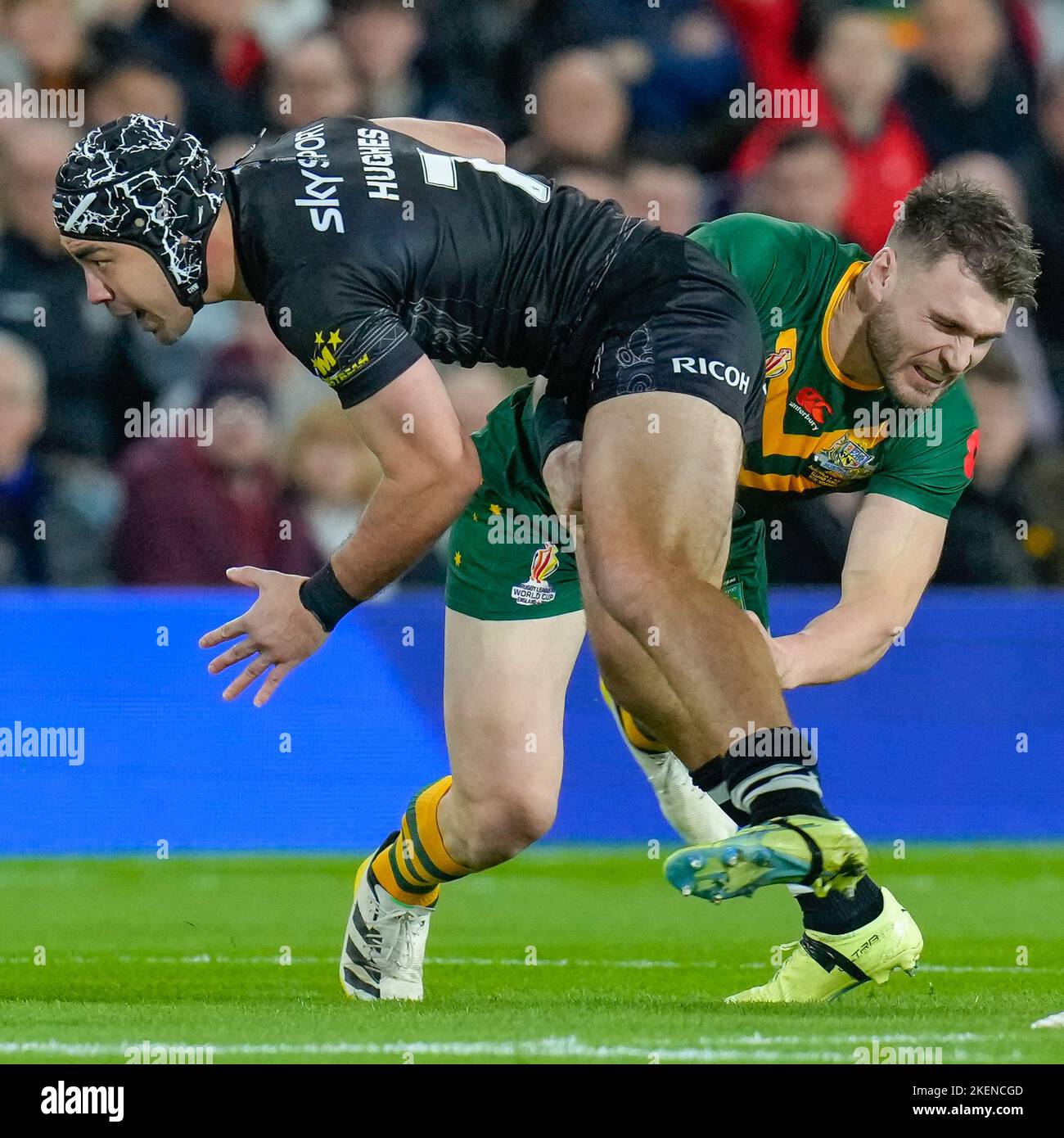 Leeds, UK. 03rd Nov, 2022. Jahrome Hughes (Melbourne Storm) of New ...