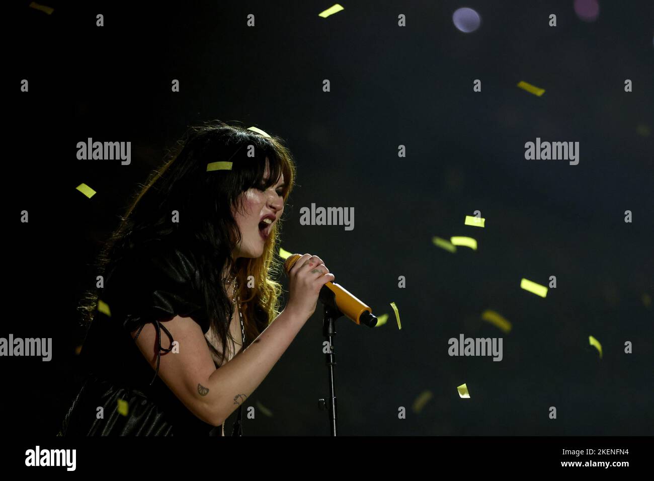 Duesseldorf, Germany. 13th Nov, 2022. Singer Gayle performs at the MTV ...