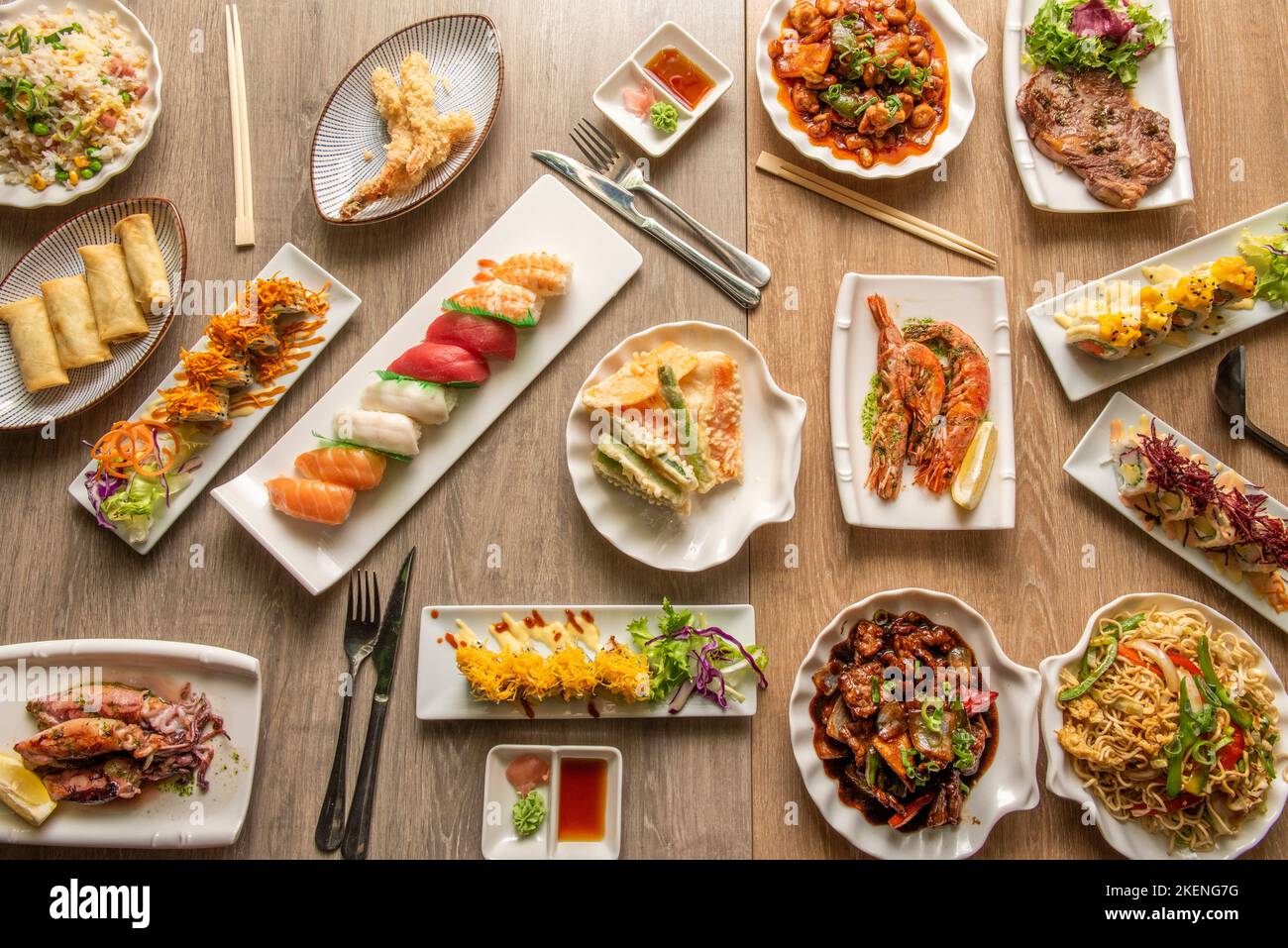 Dishes with great Asian sushi recipes, noodles with beef and oyster ...