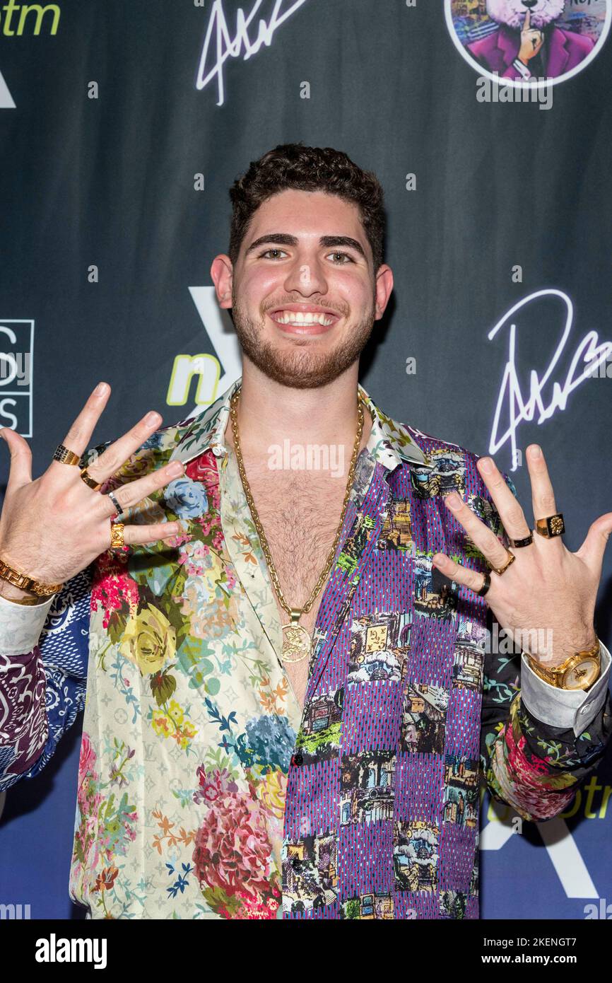 Sherman Oaks, California, USA. 12th Nov, 2022. Ethan Levy attends ...