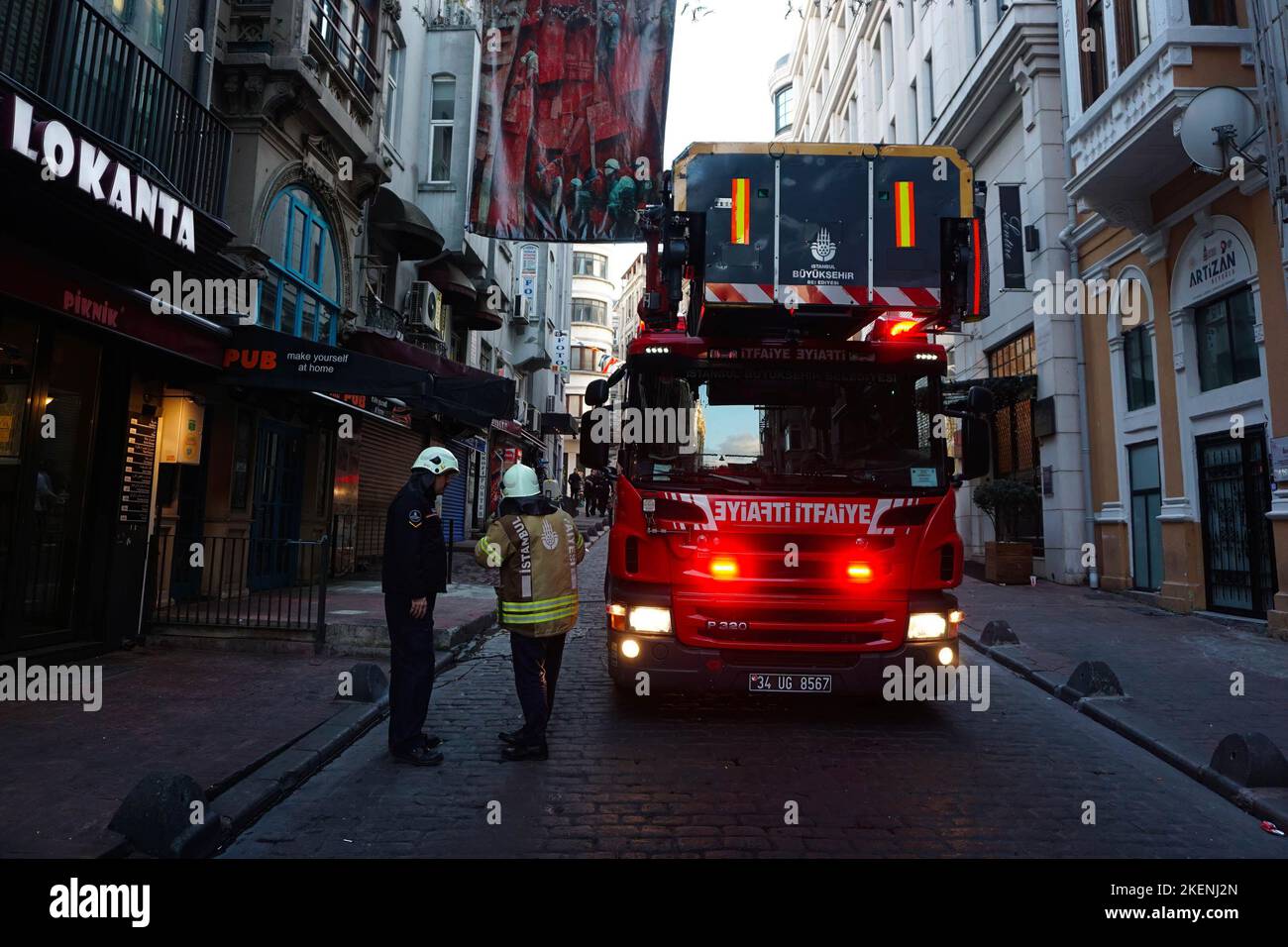 Istanbul, Turkey. 13th Nov, 2022. Fireman seen waiting after the ...