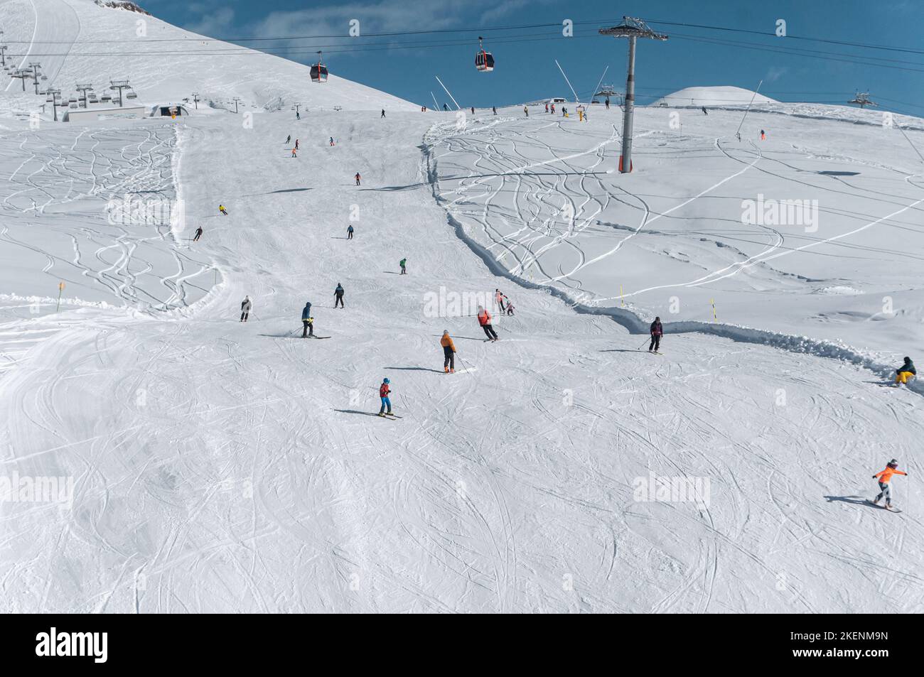 Snowboarding trail hi-res stock photography and images - Alamy