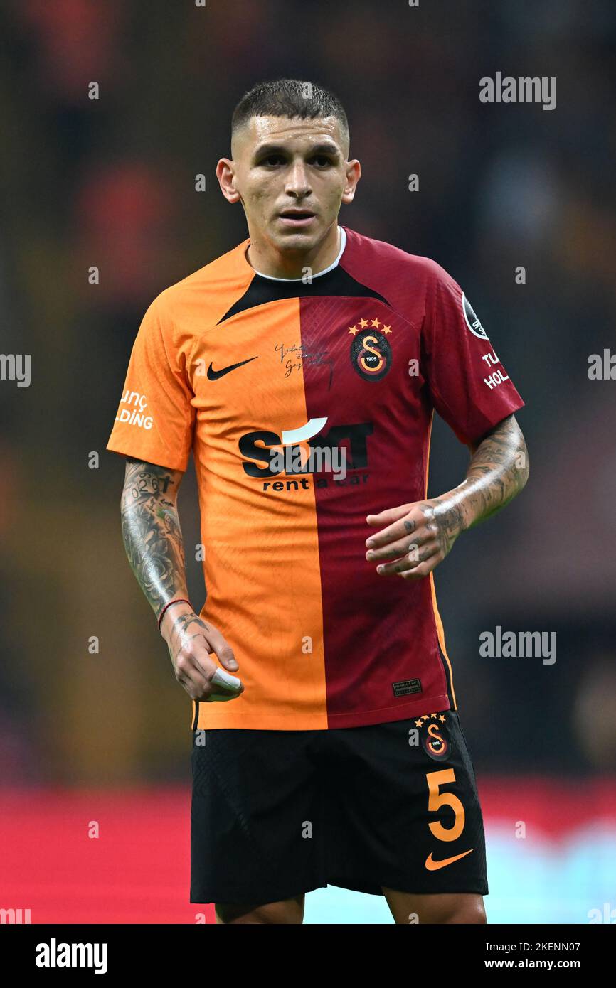 ISTANBUL - Lucas Torreira of Galatasaray AS during the Turkish Super ...