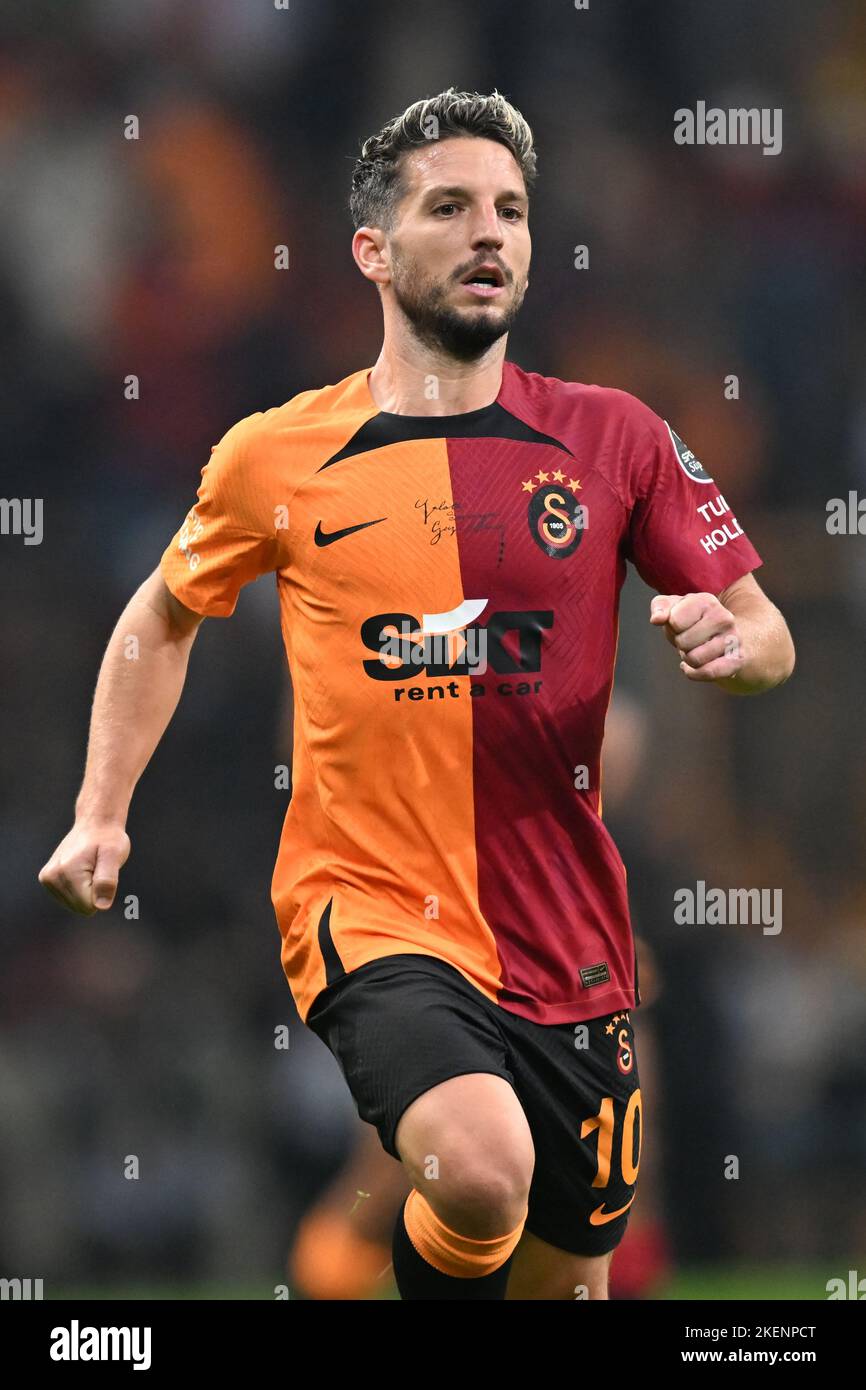 ISTANBUL - Dries Mertens of Galatasaray AS during the Turkish Super Lig ...