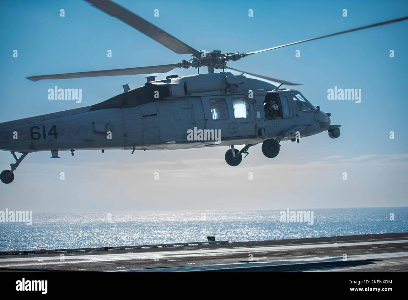 221112-N-UF592-1111 PHILIPPINE SEA (Nov. 12, 2022) An MH-60S Sea Hawk ...