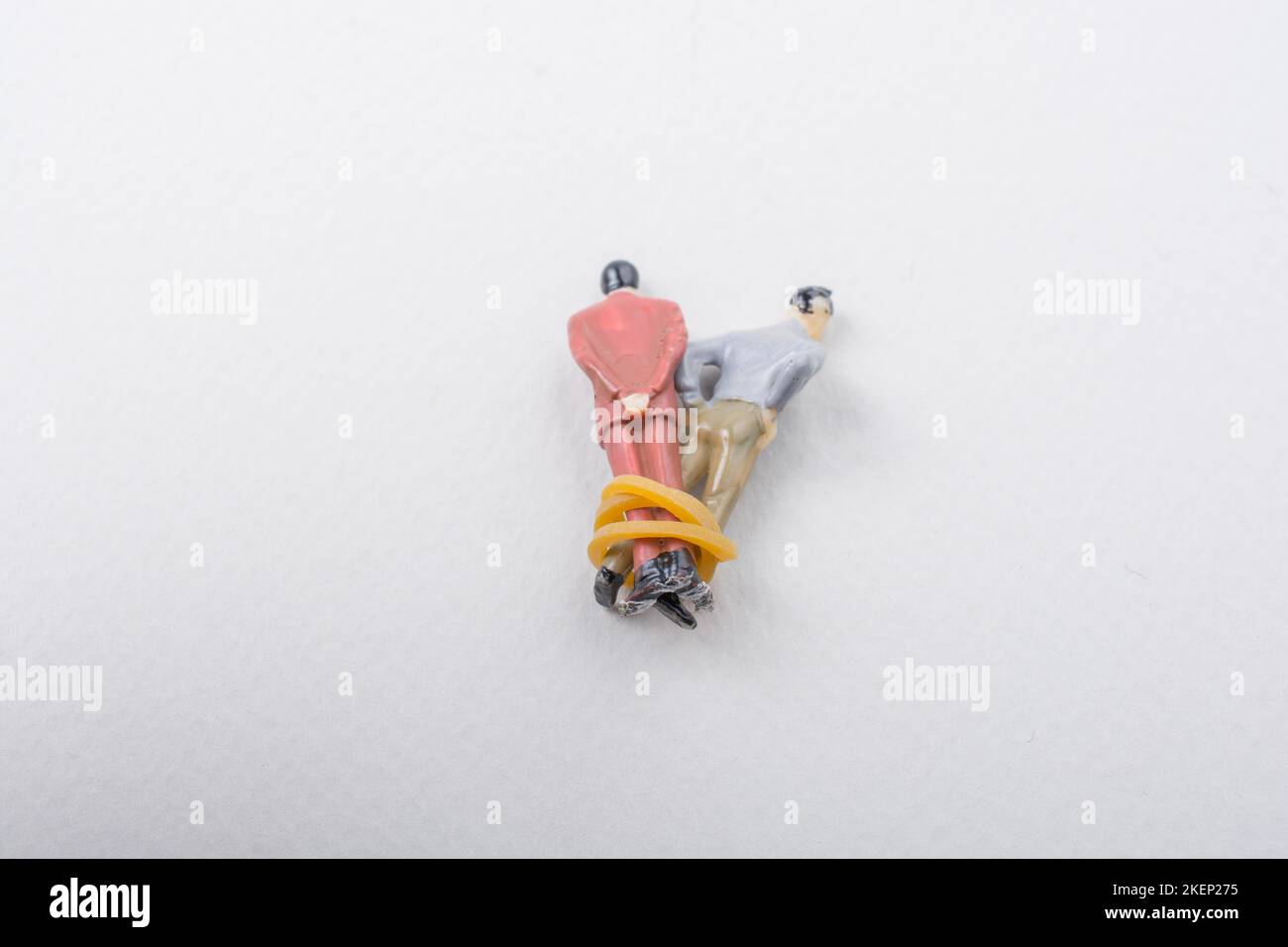 Man wrapped in rope hi-res stock photography and images - Alamy