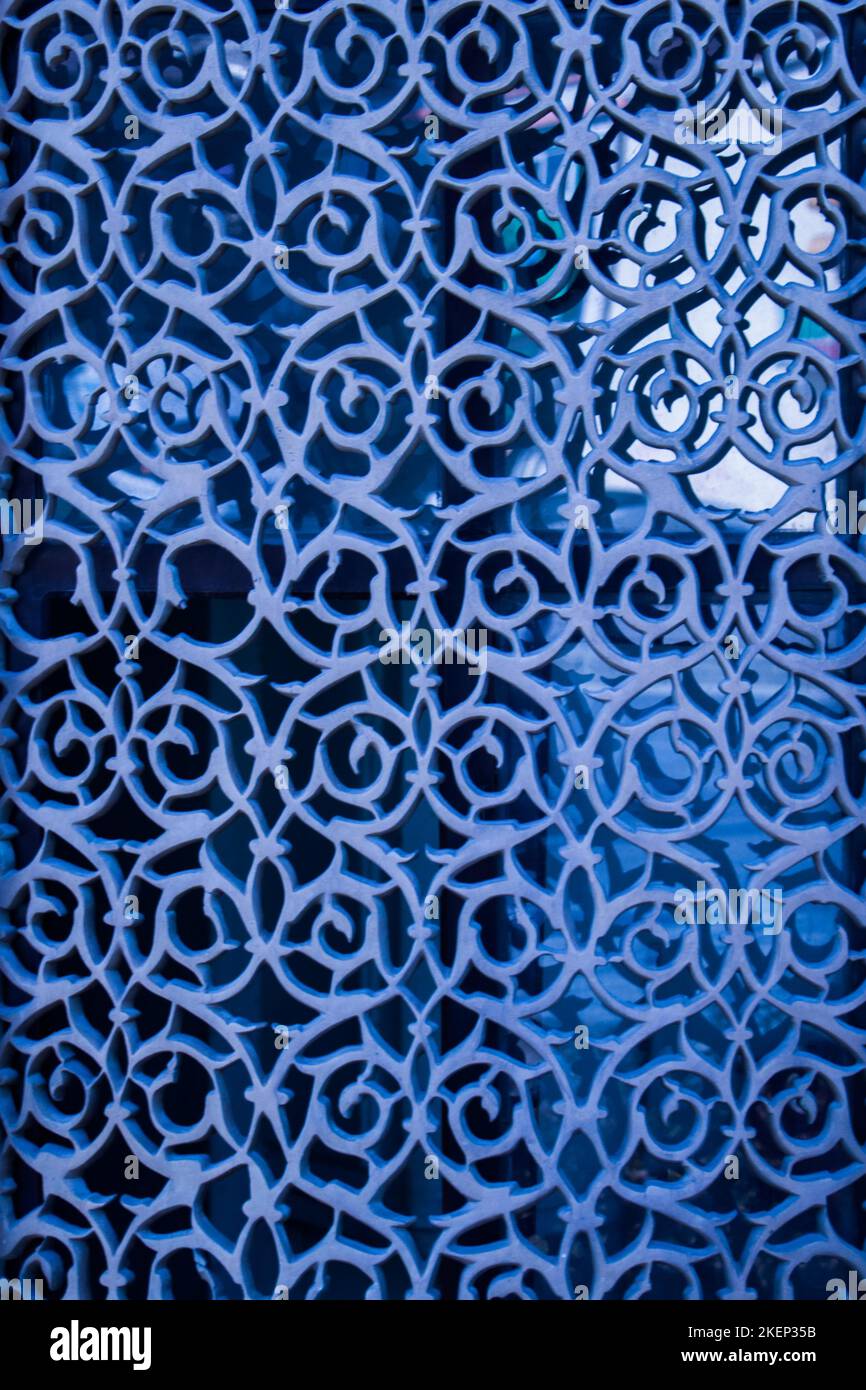 Example of Ottoman art patterns applied on metals Stock Photo - Alamy