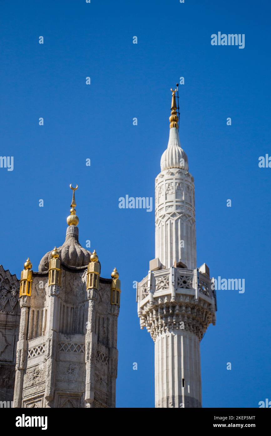 Minaret of an Ottoman style mosque Mosques in view Stock Photo - Alamy
