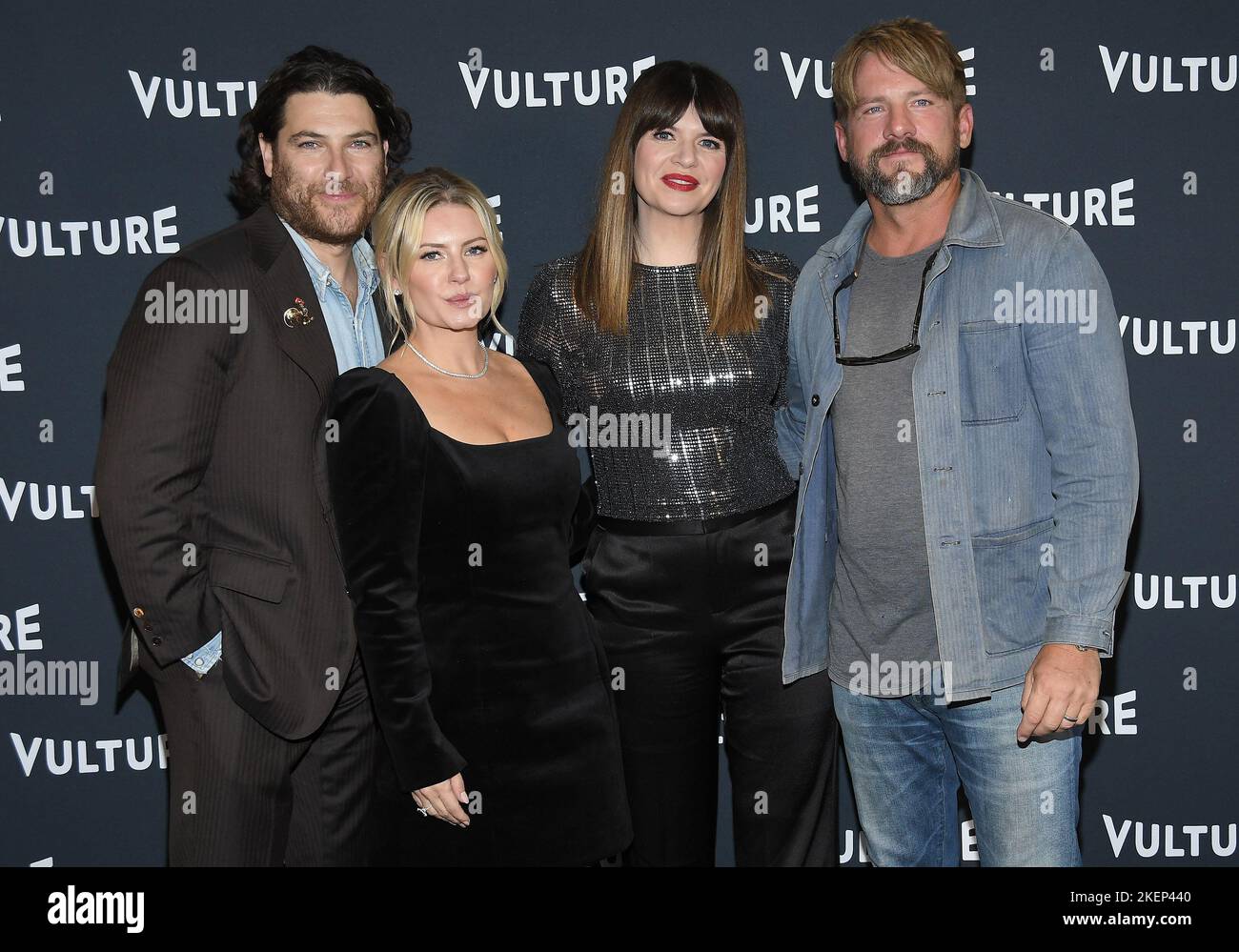 (L-R) HAPPY ENDINGS Cast - Adam Pally, Elisha Cuthbert, Casey Wilson ...