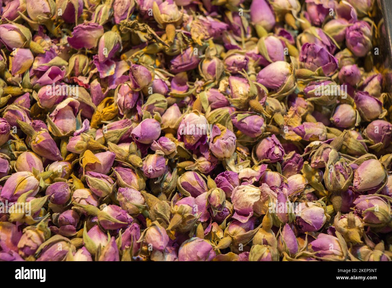 Dry herbal plant at the market place for sale Stock Photo - Alamy
