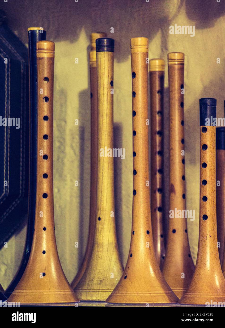 Handmade flutes hi-res stock photography and images - Alamy