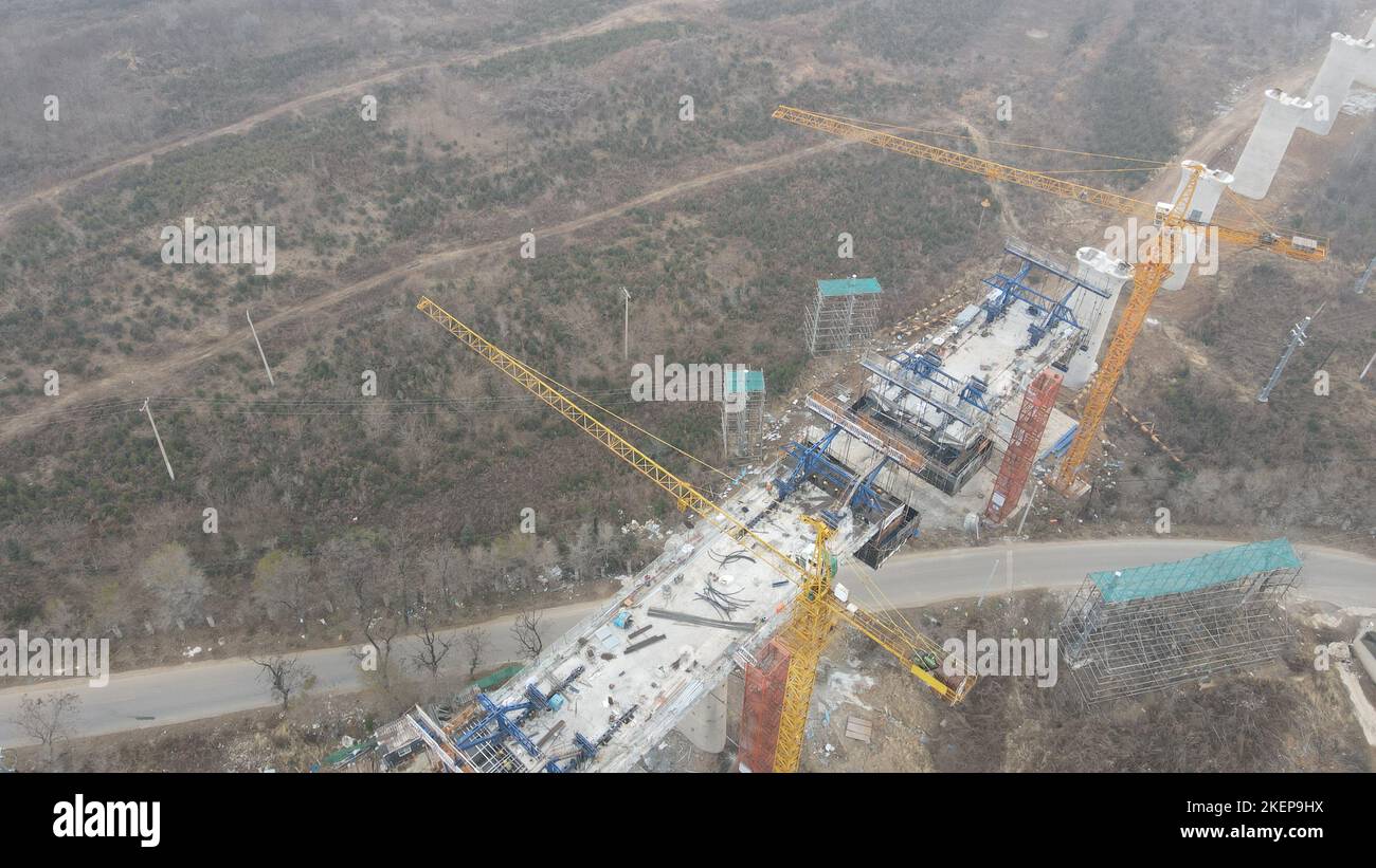 Aerial photo shows the continuous beam of Mantang Super Large Bridge in ...