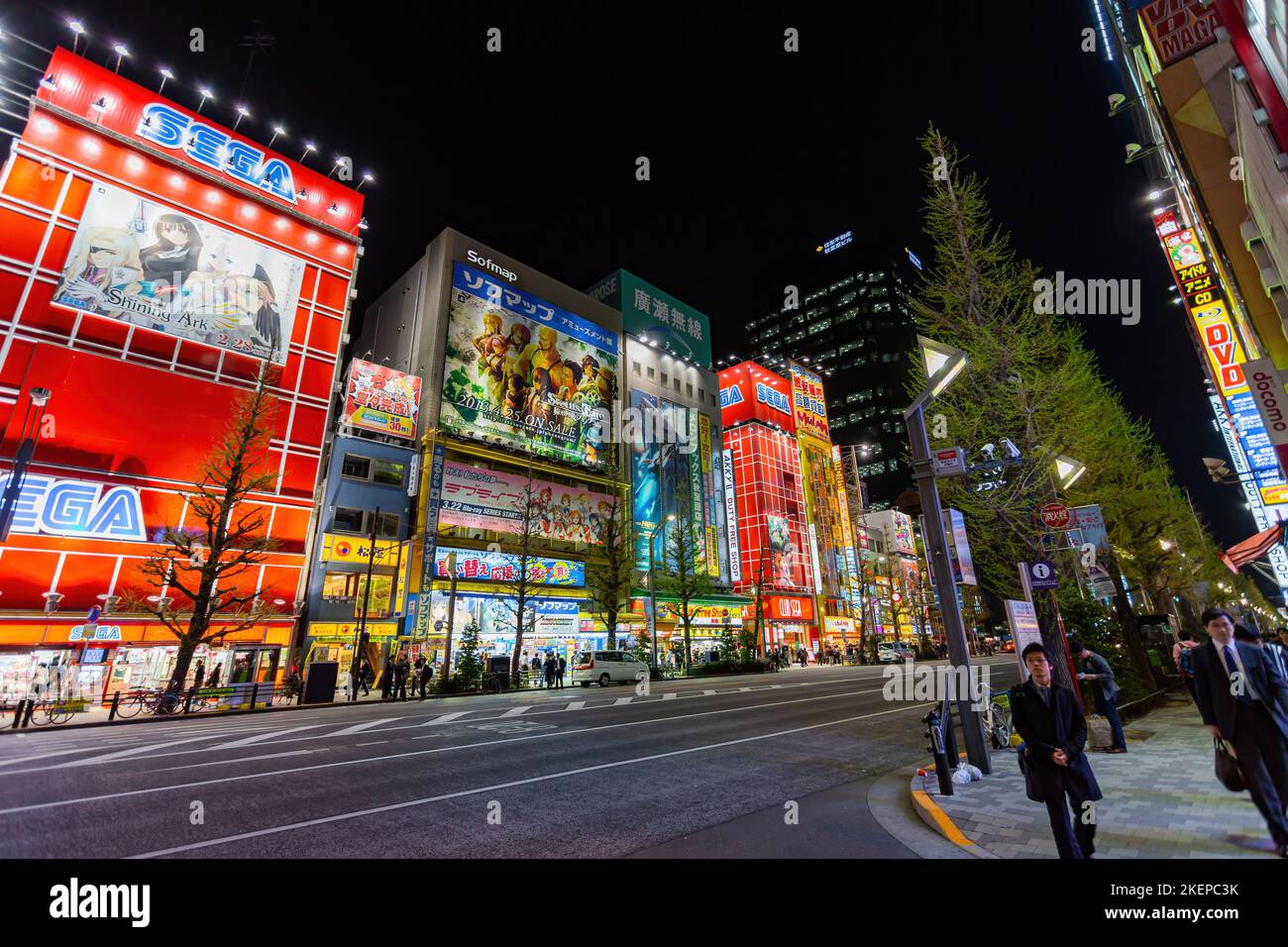 Shiodome building night hi-res stock photography and images - Alamy