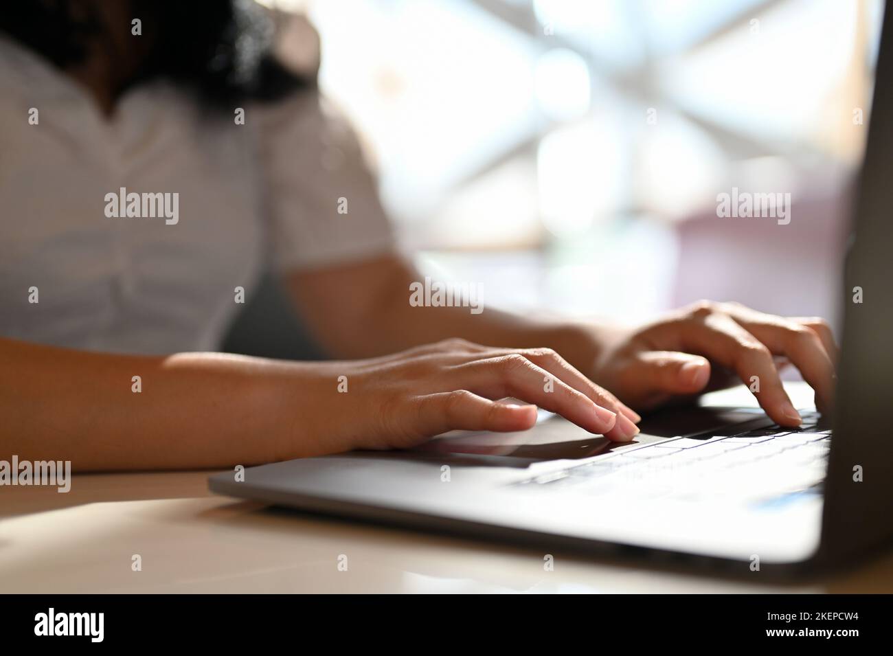 College student typing hi-res stock photography and images - Alamy