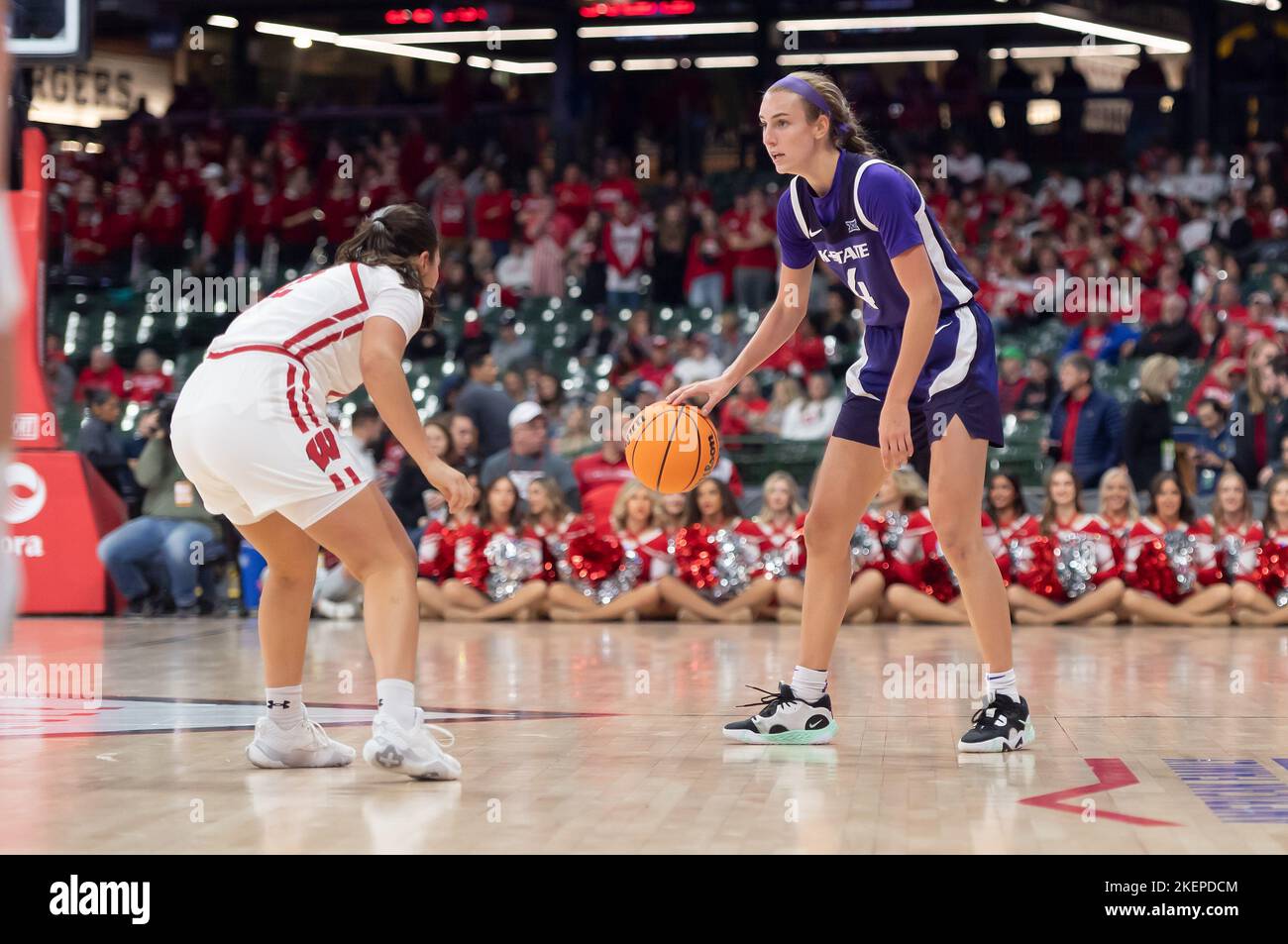 Milwaukee, WI, USA. 11th Nov, 2022. Kansas State Wildcats guard Serena ...