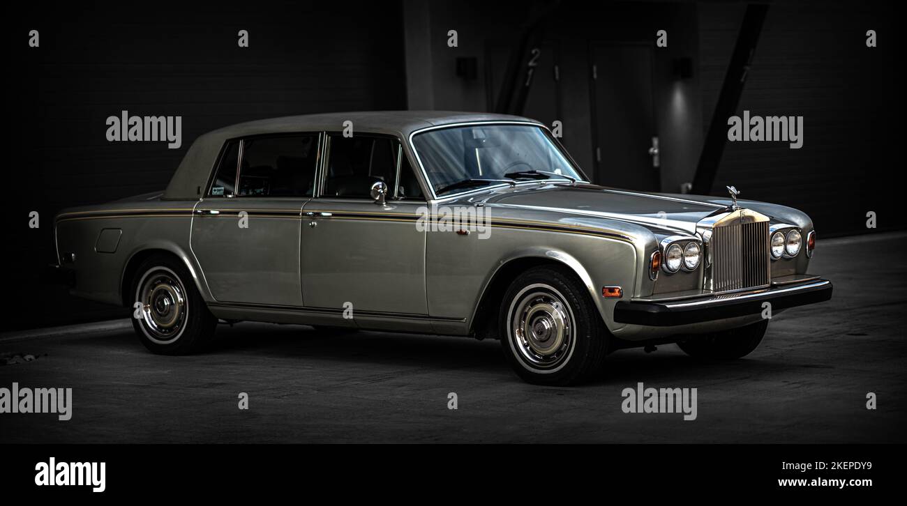 1975 Rolls-Royce Silver Shadow Stock Photo - Alamy