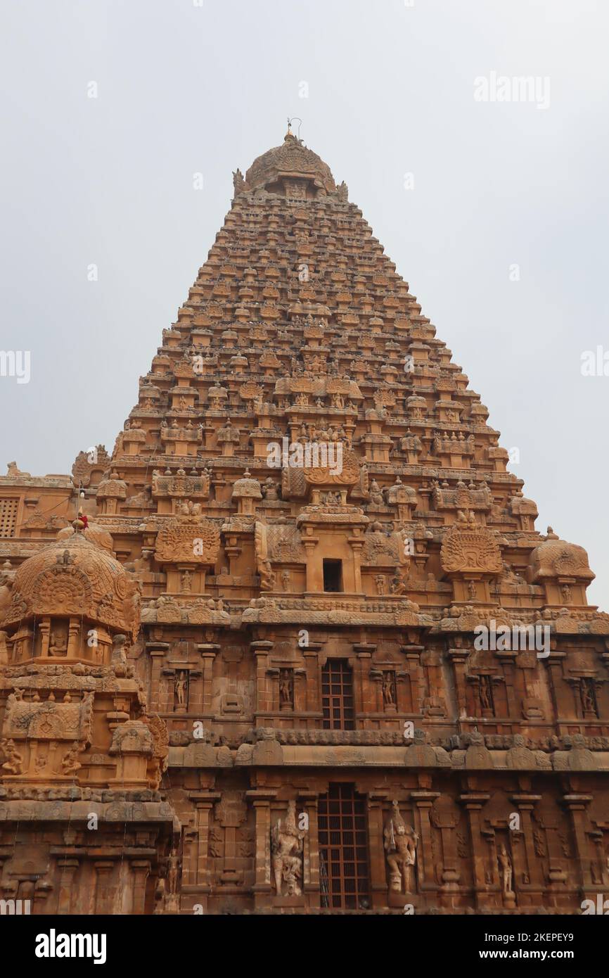 Tanjore temple tower hi-res stock photography and images - Alamy
