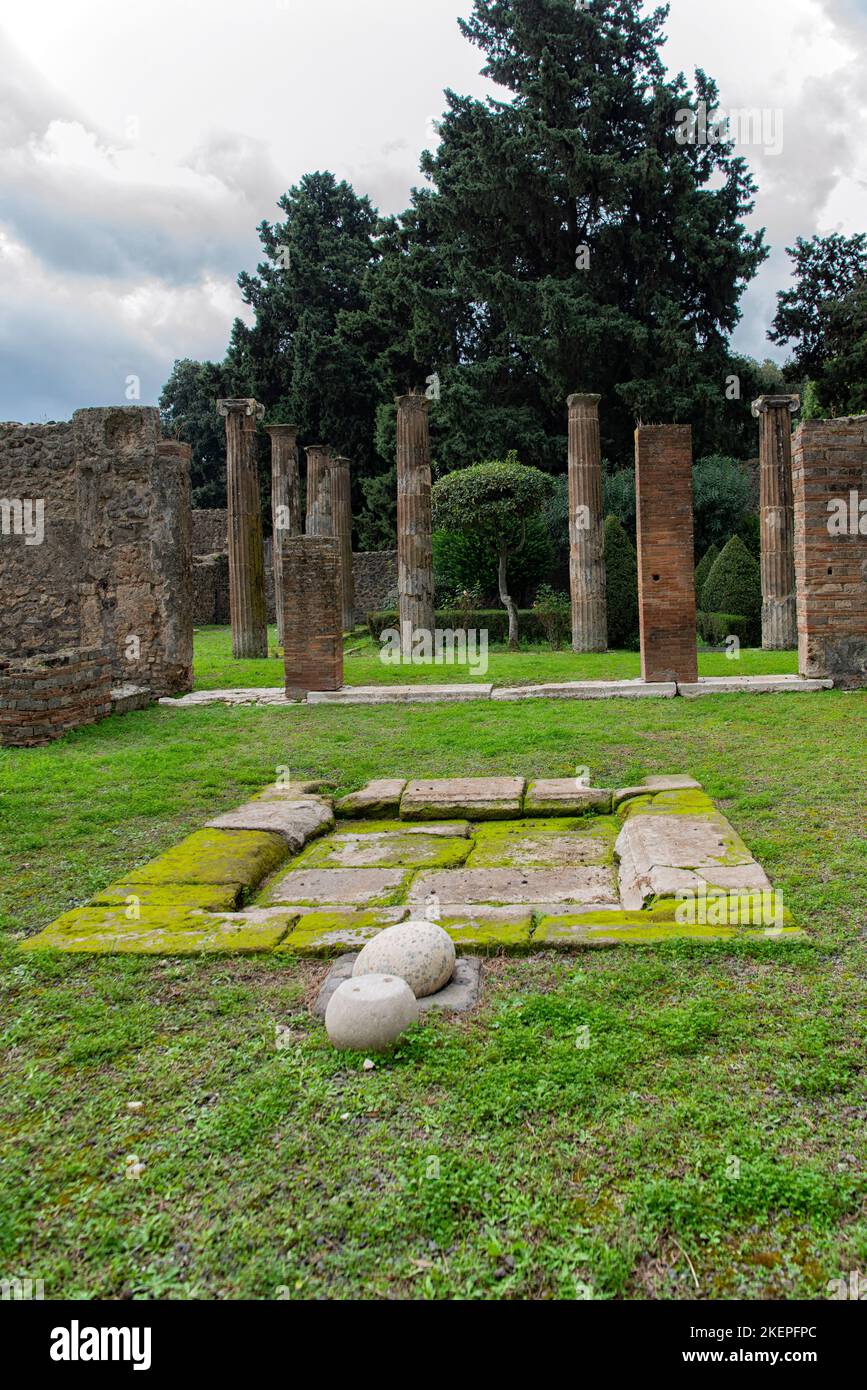 Antiquarium pompei hi-res stock photography and images - Alamy