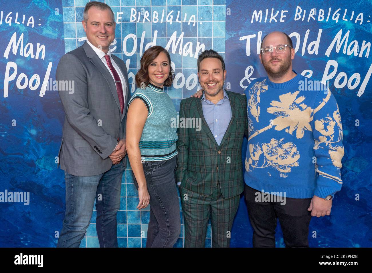 NEW YORK, NEW YORK - NOVEMBER 13: (L-R) John Johnson, Sue Wagner ...
