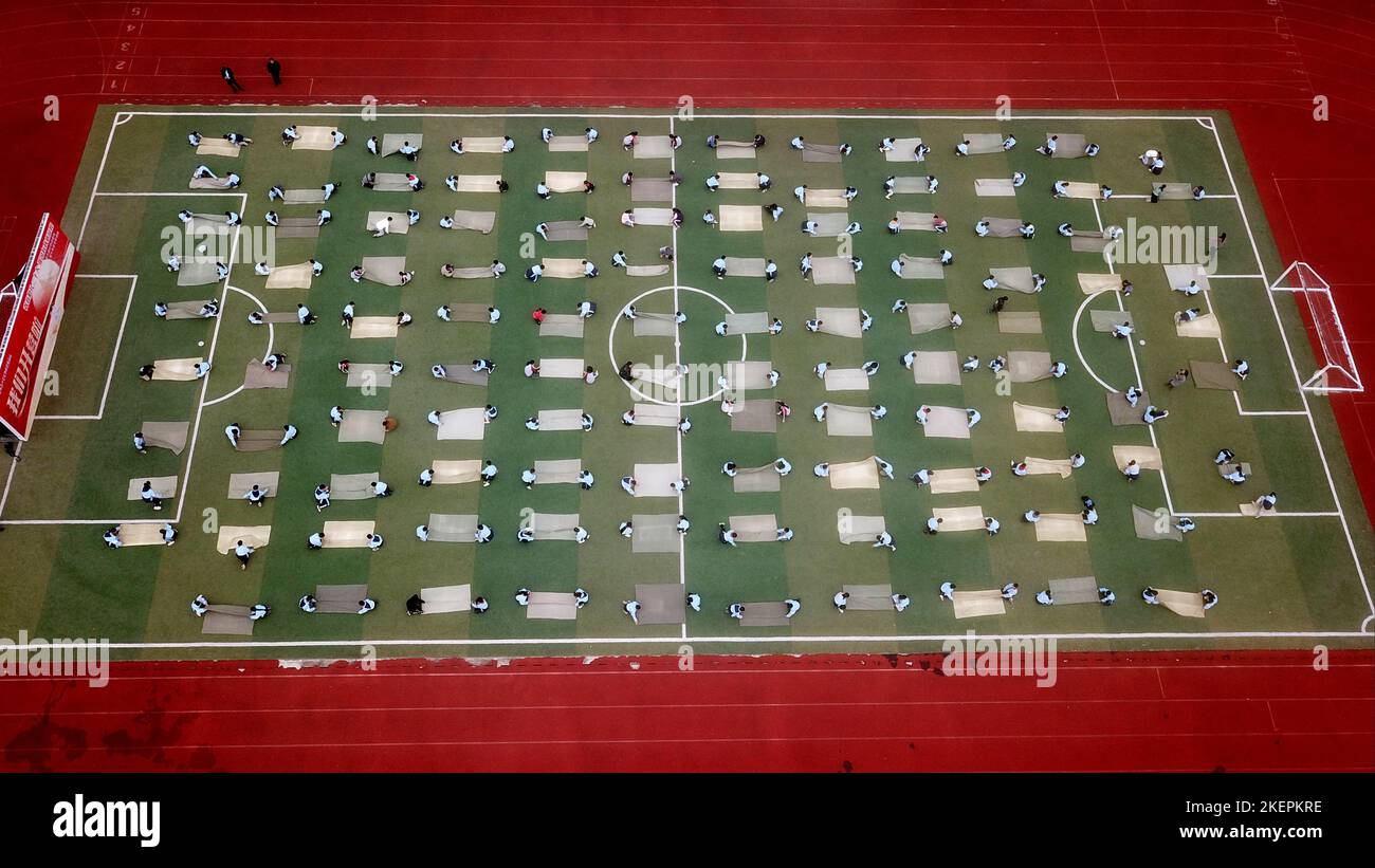 LIANYUNGANG, CHINA - NOVEMBER 14, 2022 - Aerial photo shows primary ...