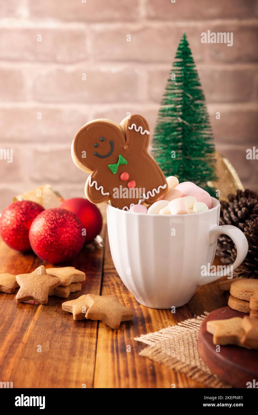 Hot holidays hi-res stock photography and images - Alamy