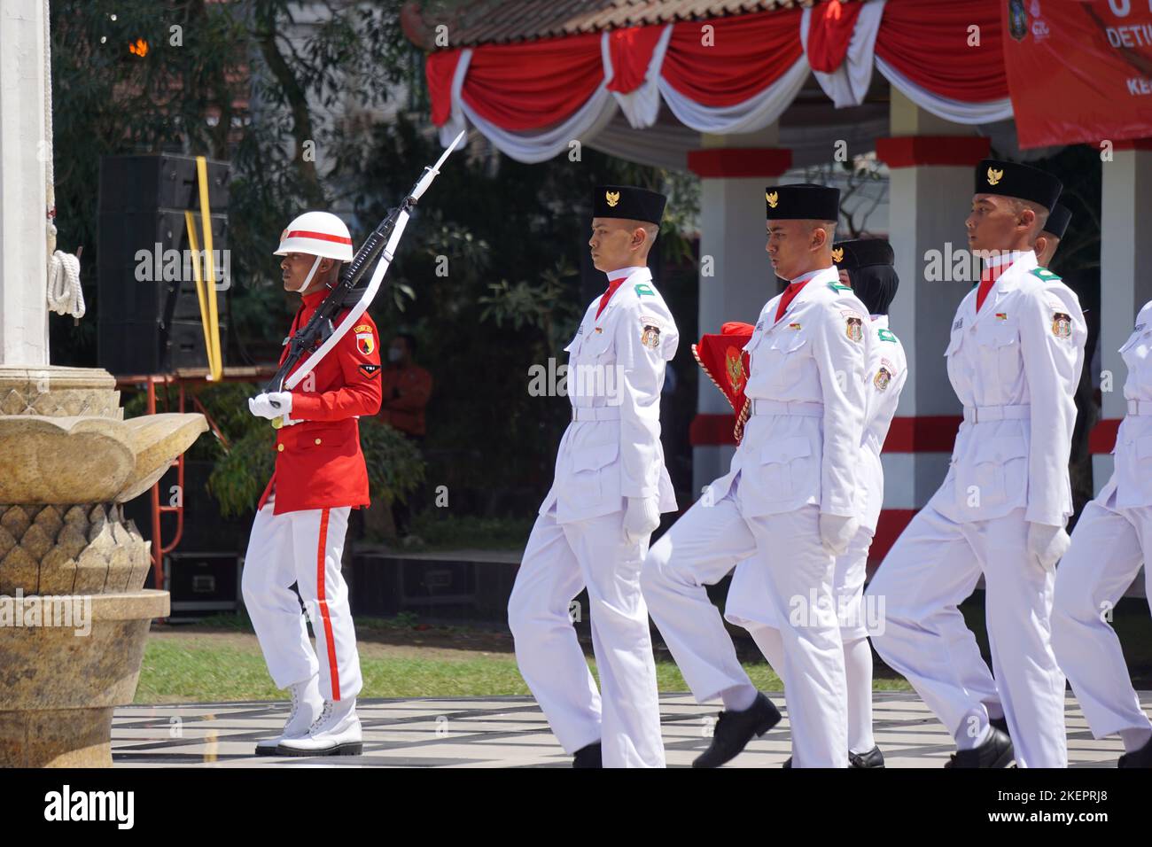 Indonesian flag raiser (paskibraka) in independence day ceremony Stock ...