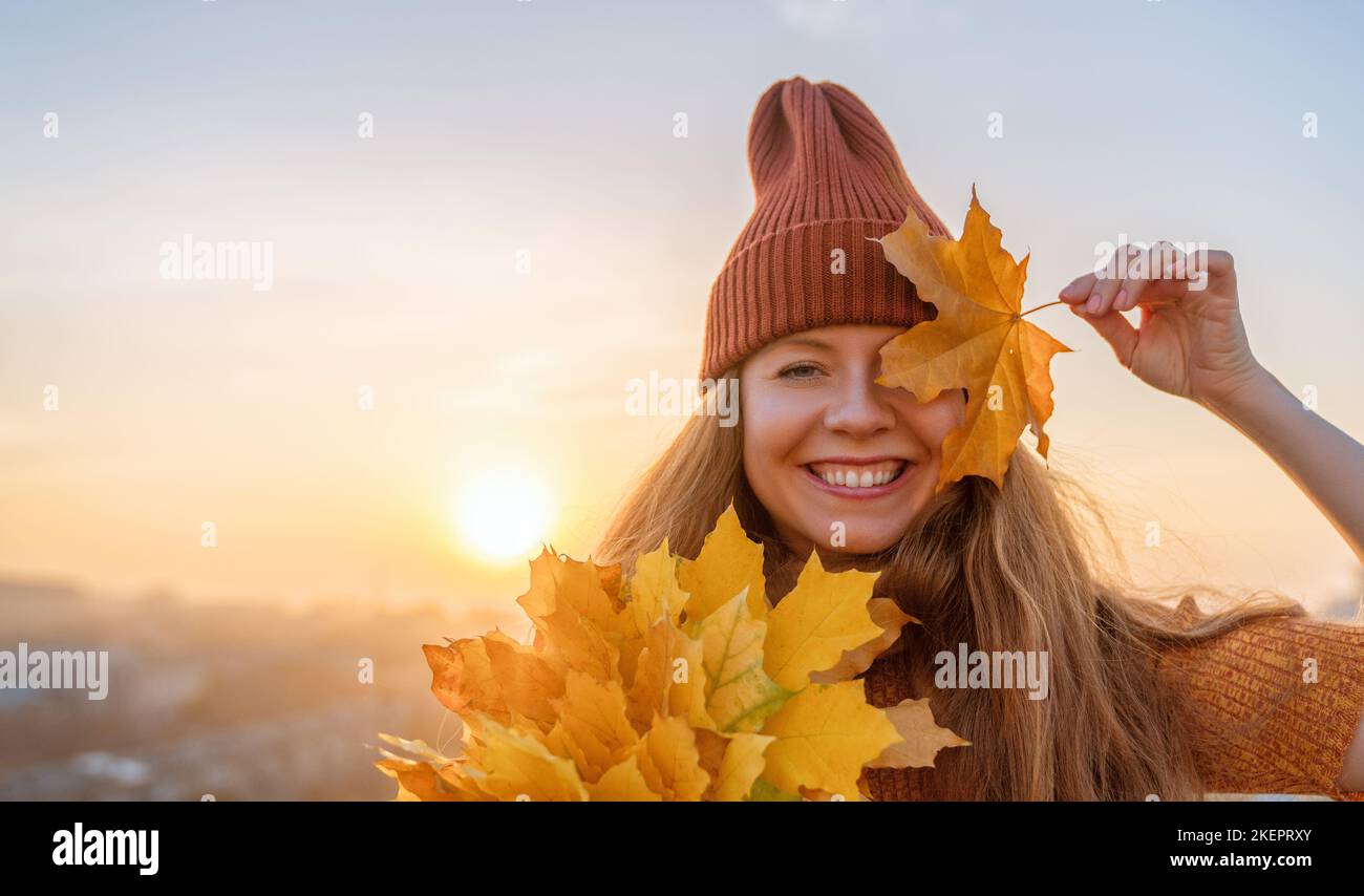 Happy fall, healthy autumn. Outdoor lifestyle portrait of young ...