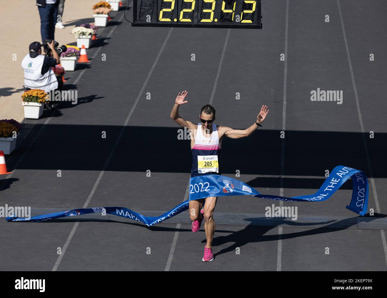 Athens, Greece. 13th Nov, 2022. Greek runner Charalampos Pitsolis ...