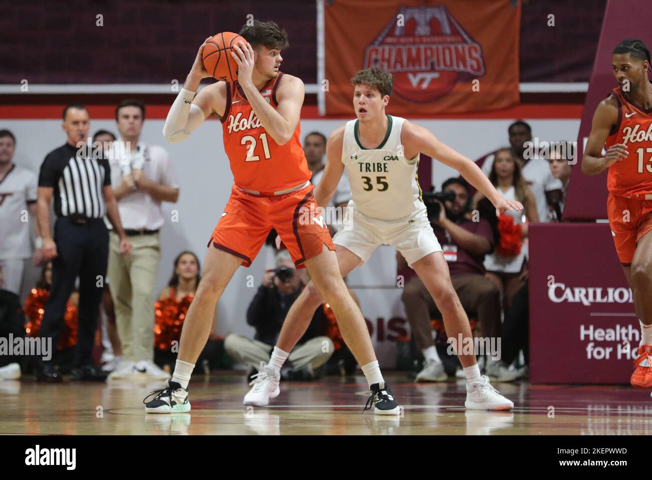 Blacksburg, Virginia, USA. 13th Nov, 2022. Virginia Tech Hokies forward ...