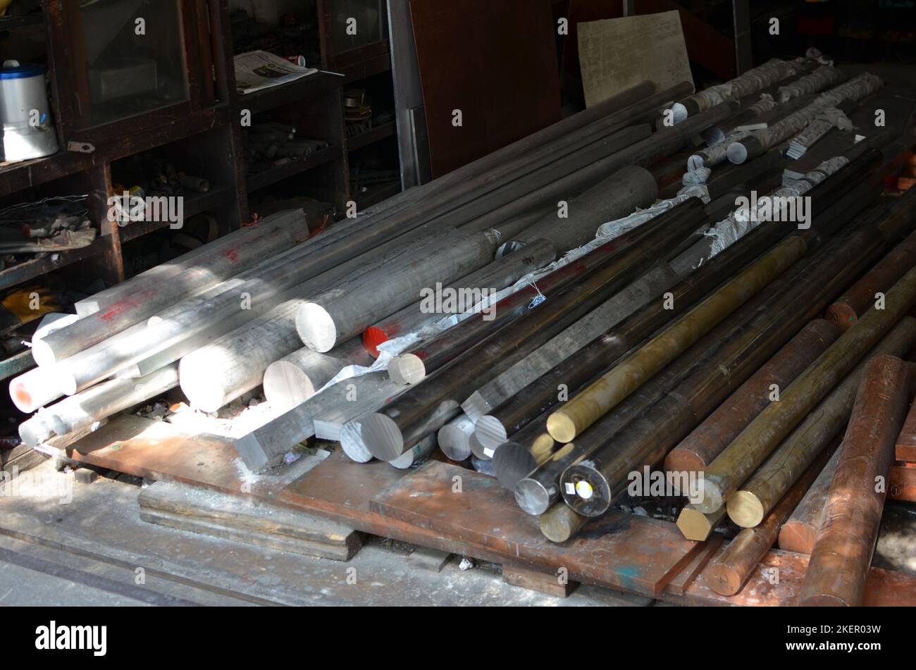 Asian hardware store hi-res stock photography and images - Alamy