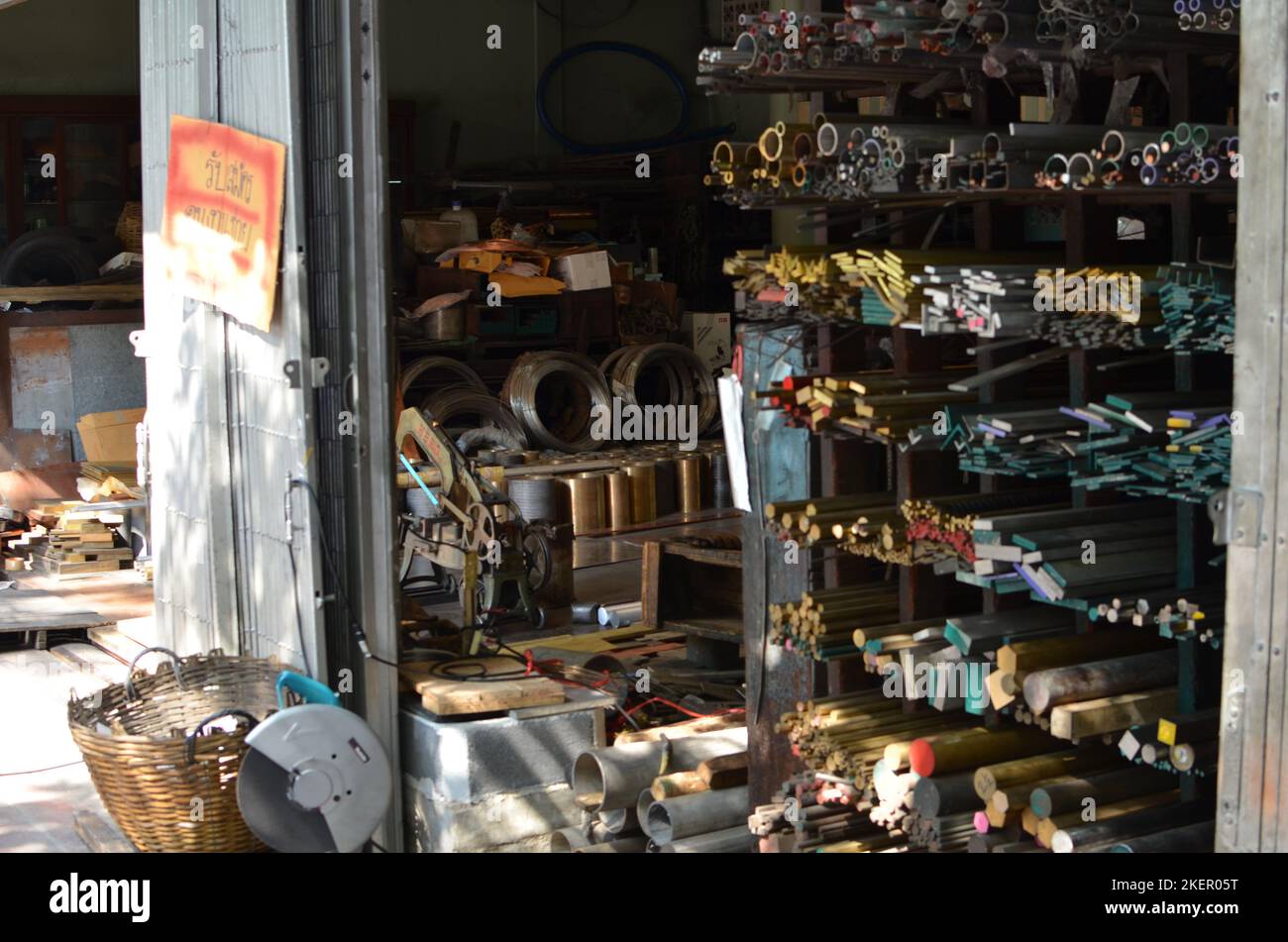 Indian hardware store hi-res stock photography and images - Alamy