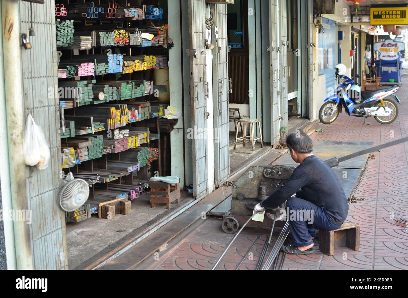 Indian hardware shop hi-res stock photography and images - Alamy