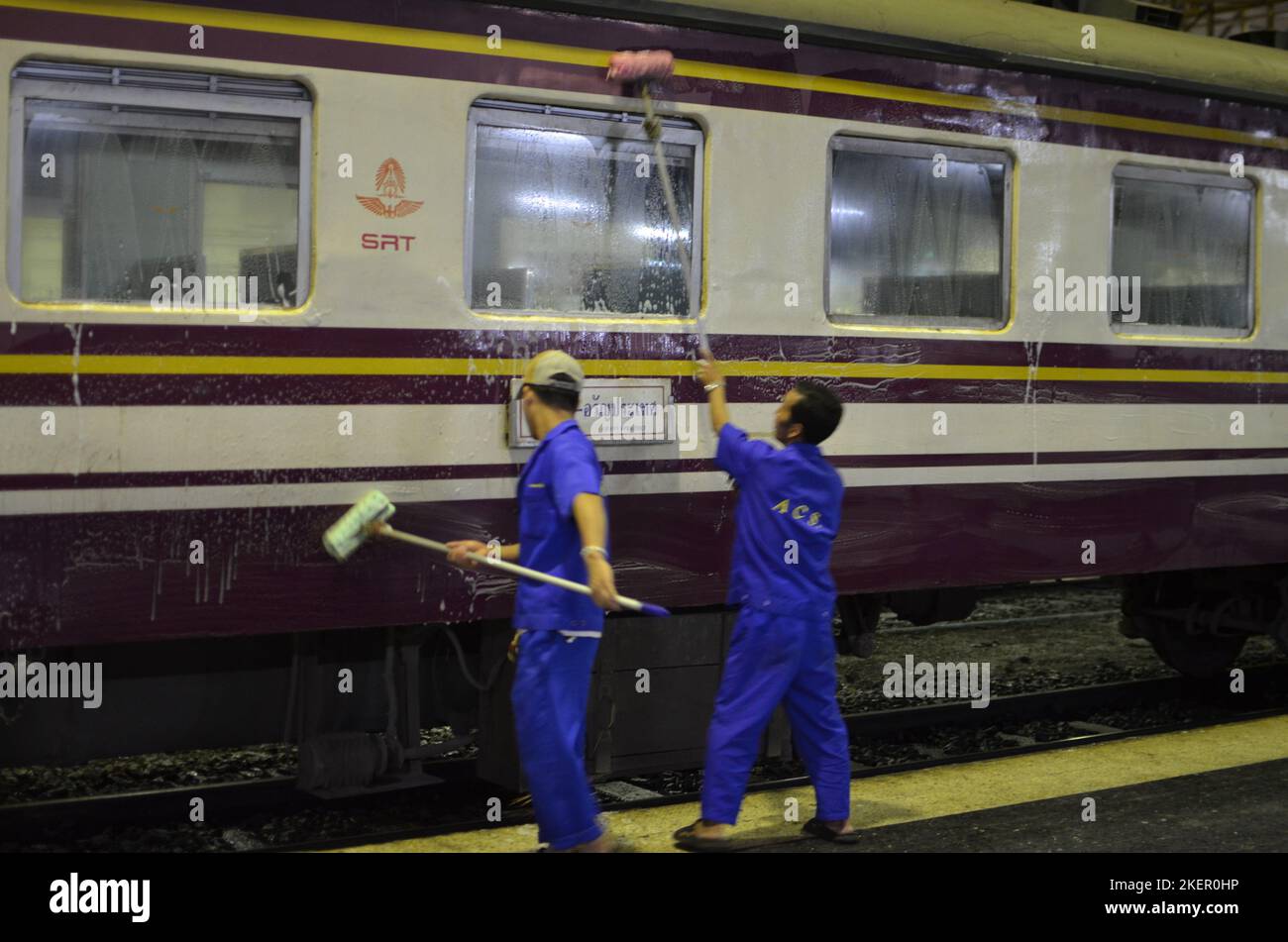 Train wash hi-res stock photography and images - Alamy