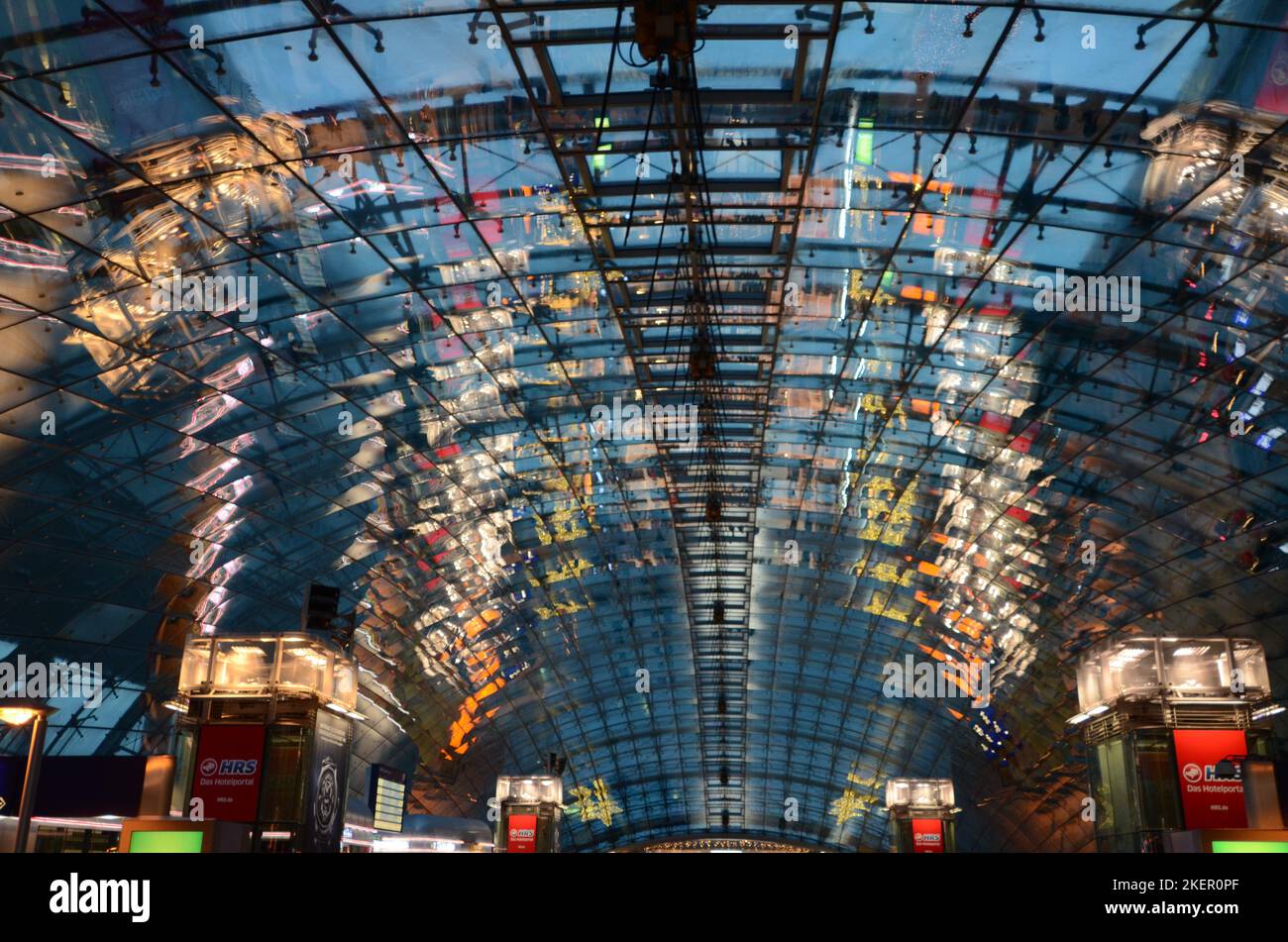 The Squaire Frankfurt Airport germany inside at night Stock Photo - Alamy