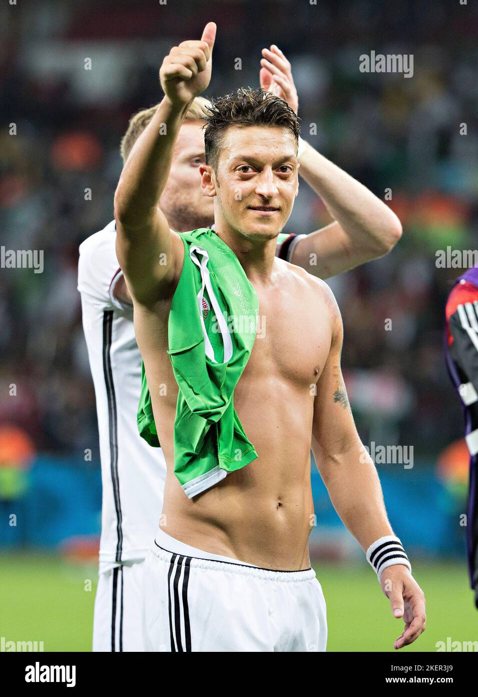 Porto Alegre, 30.06.2014, Estadio Beira-Rio Schlussjubel: Mesut …zil ...