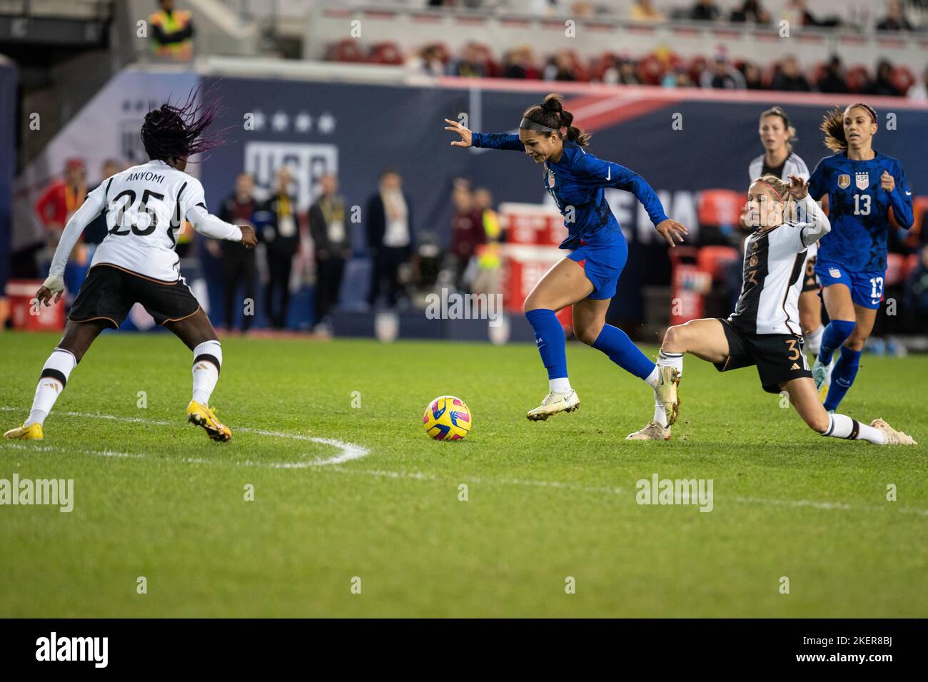 Sophia Smith (11) of USWNT controls ball during friendly match against ...