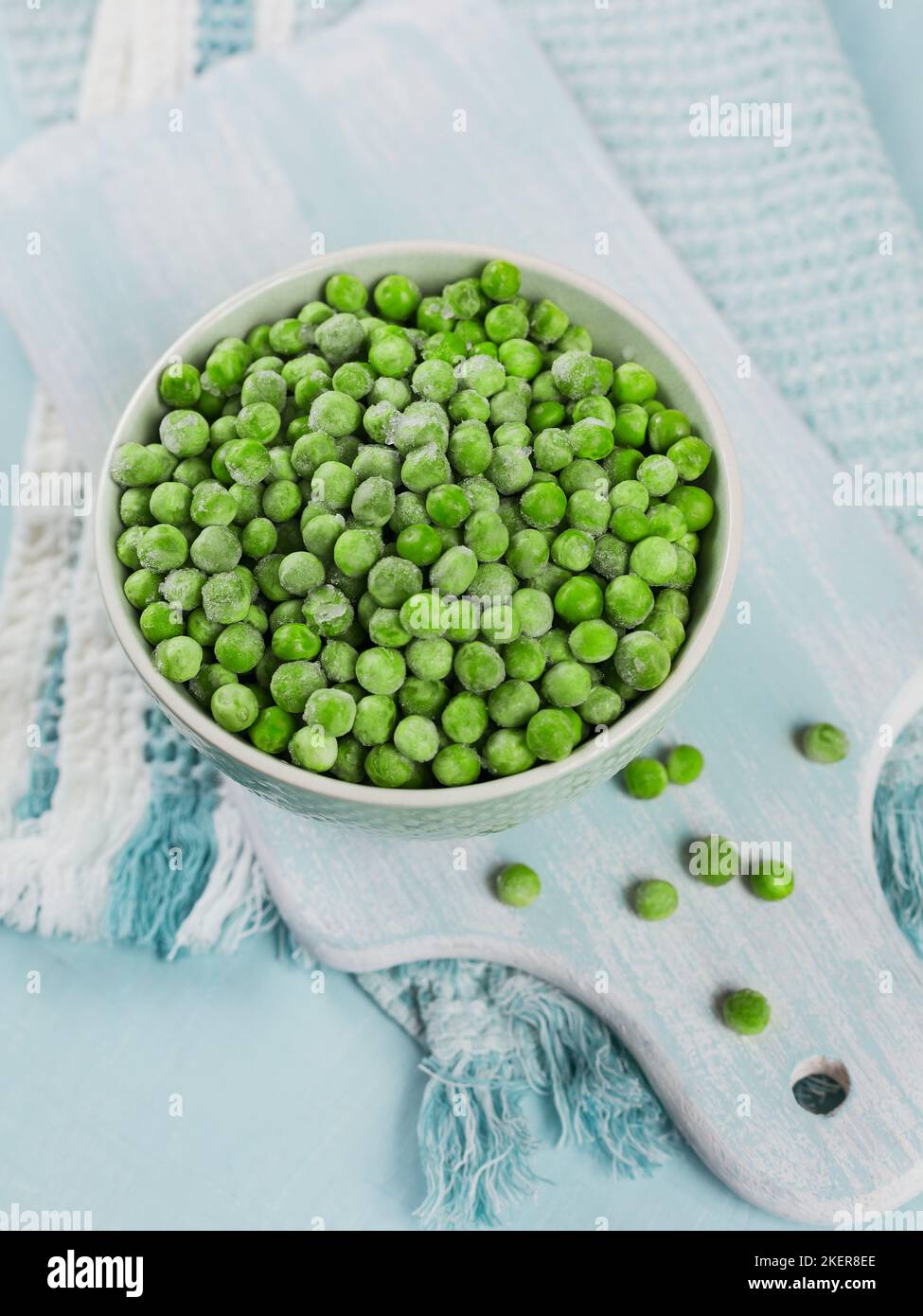 Green organic peas in a bowl. Concept of homemade preparations for fast ...