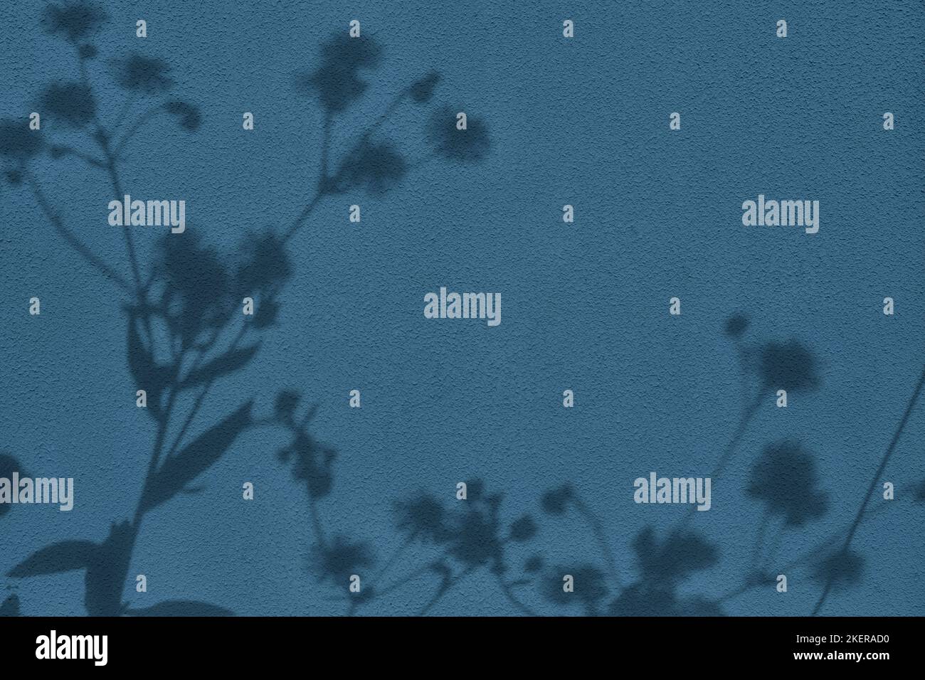 Midnight blue background hi-res stock photography and images - Alamy