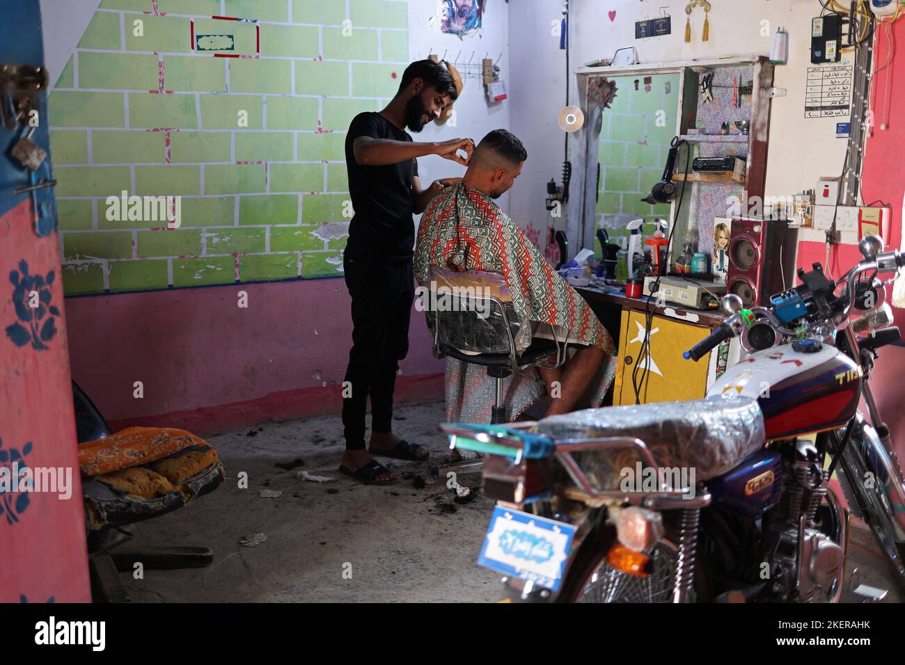 Al elwan hi-res stock photography and images - Alamy