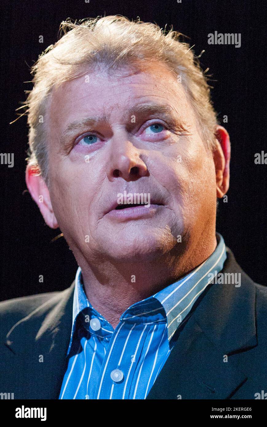 John farnham australian hi-res stock photography and images - Alamy