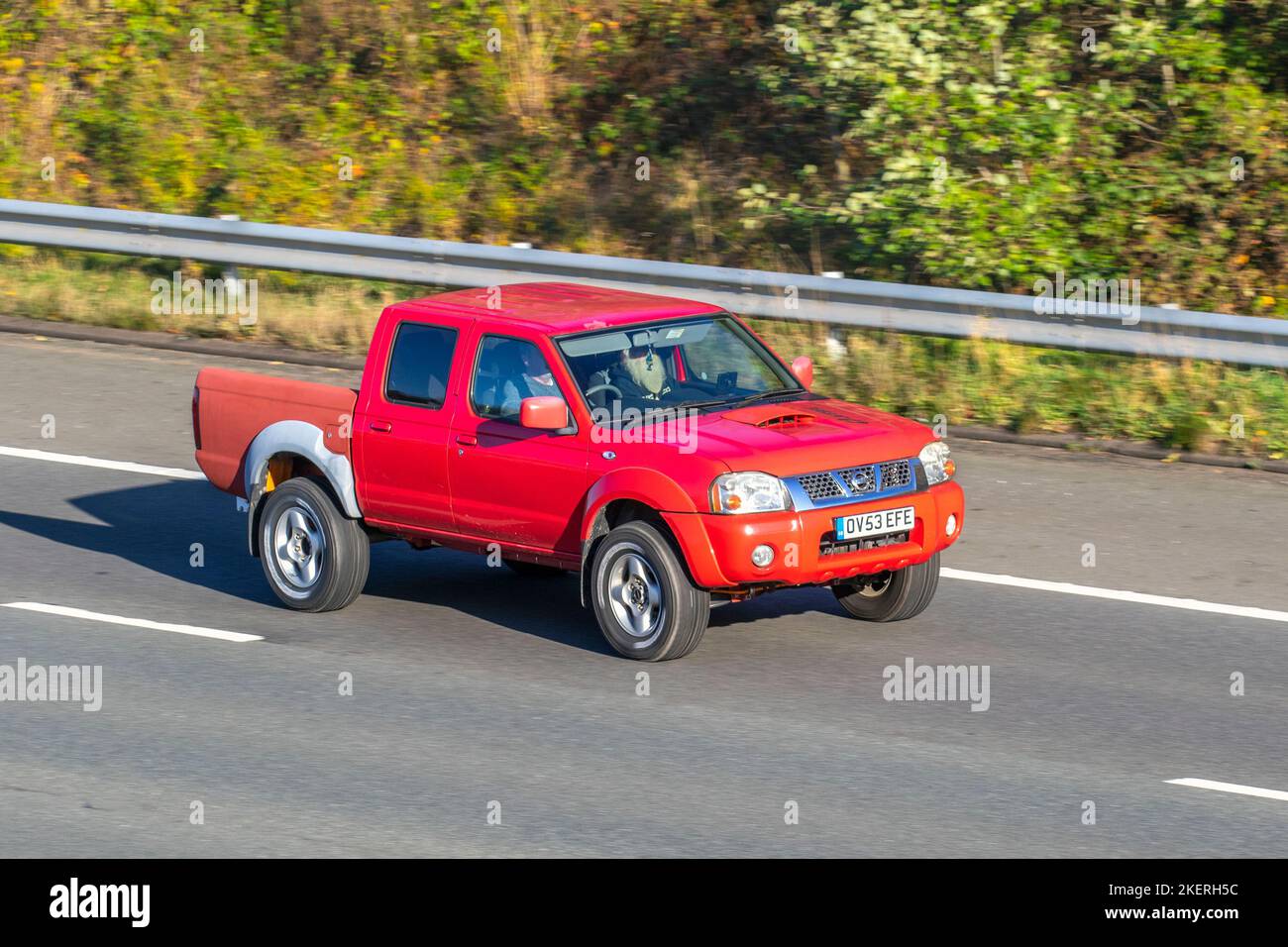 2004 Red NISSAN NAVARA DCB OUTLAW 4X4 P/U pick-up 2488cc Diesel 5 speed ...