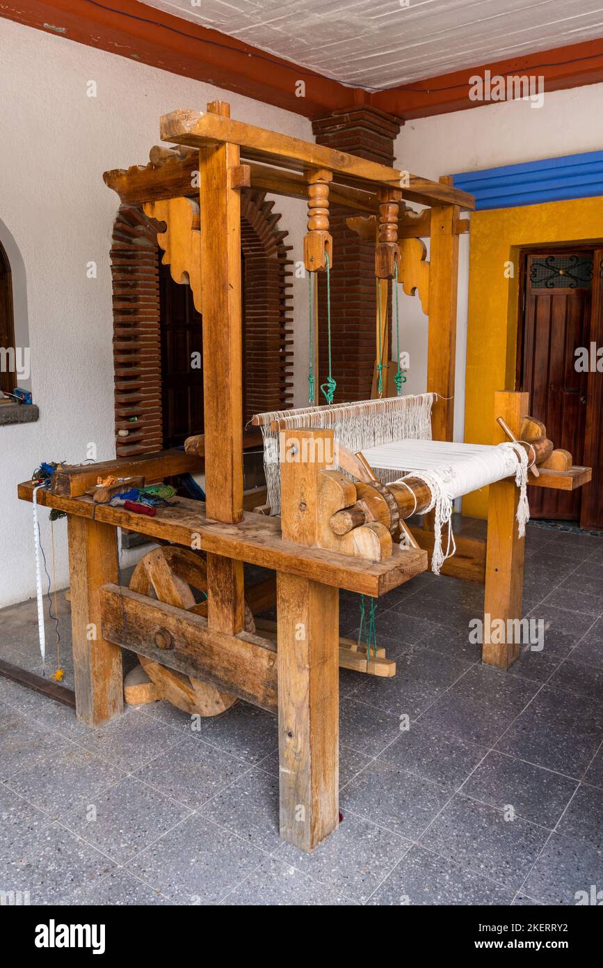 Wooden foot treadle loom hi-res stock photography and images - Alamy