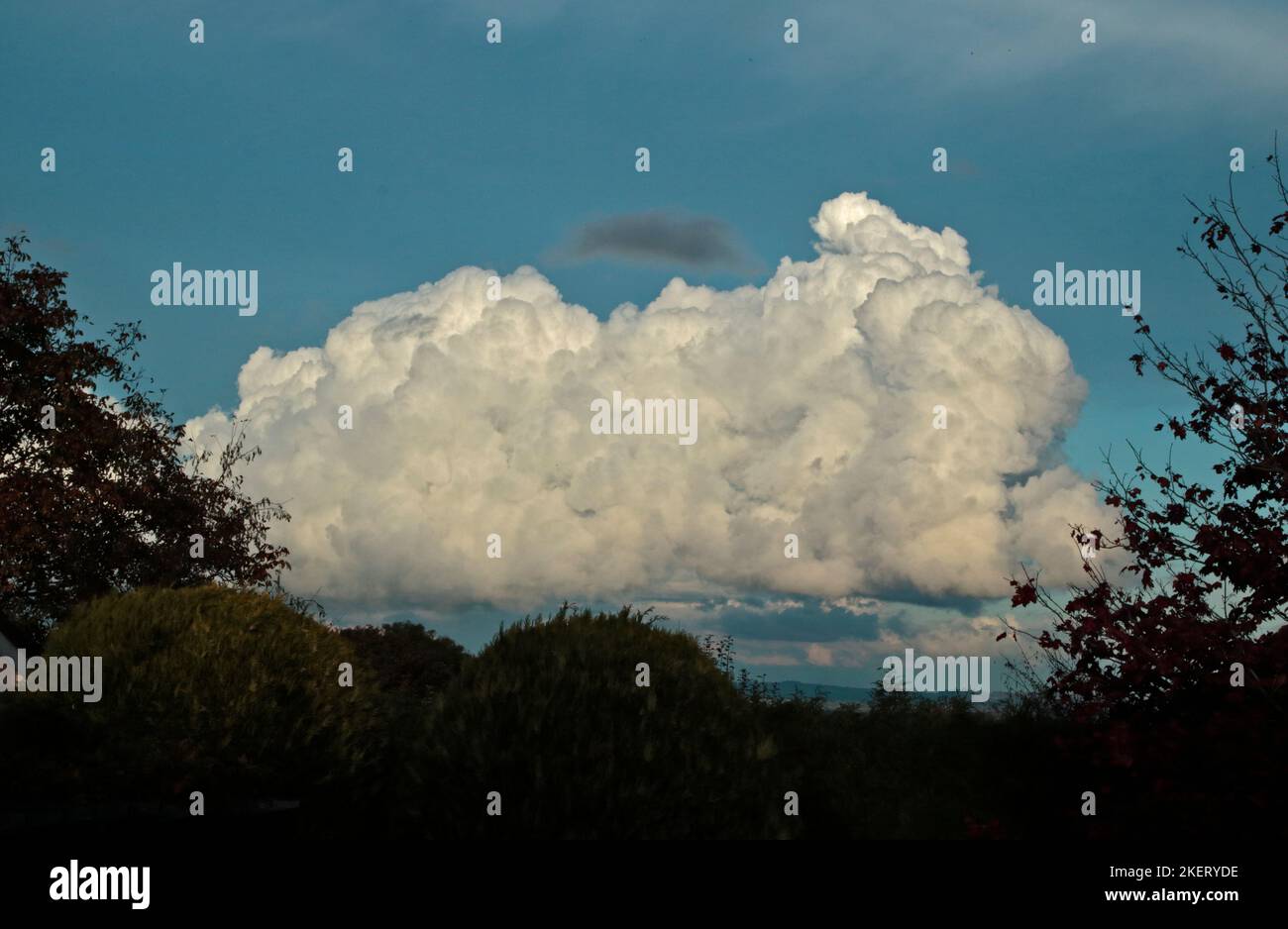 Cumulus Cloud over Wrexham, Wales Stock Photo - Alamy