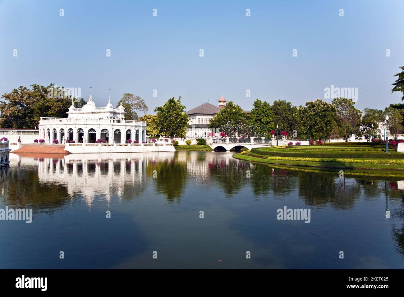 Aisawan thipya art hi-res stock photography and images - Alamy