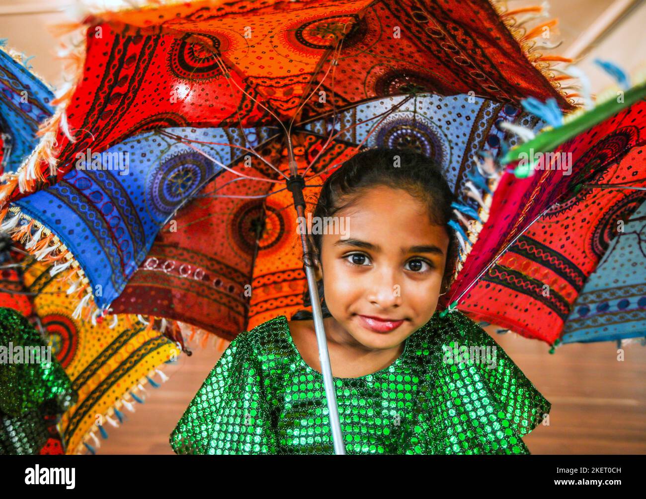 Indian junior dancers hi-res stock photography and images - Alamy