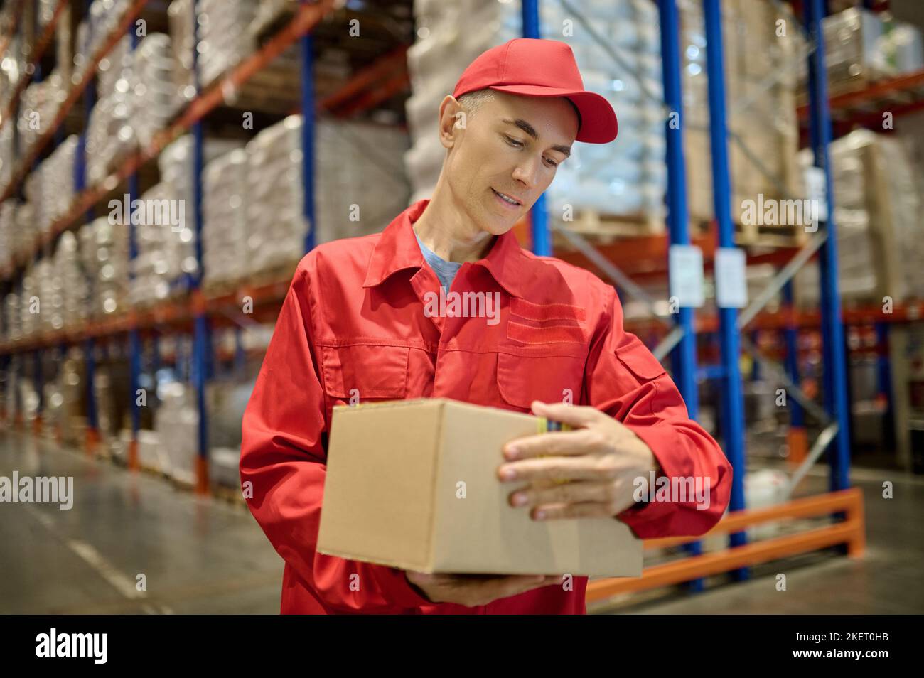 Pallet storage area hi-res stock photography and images - Alamy