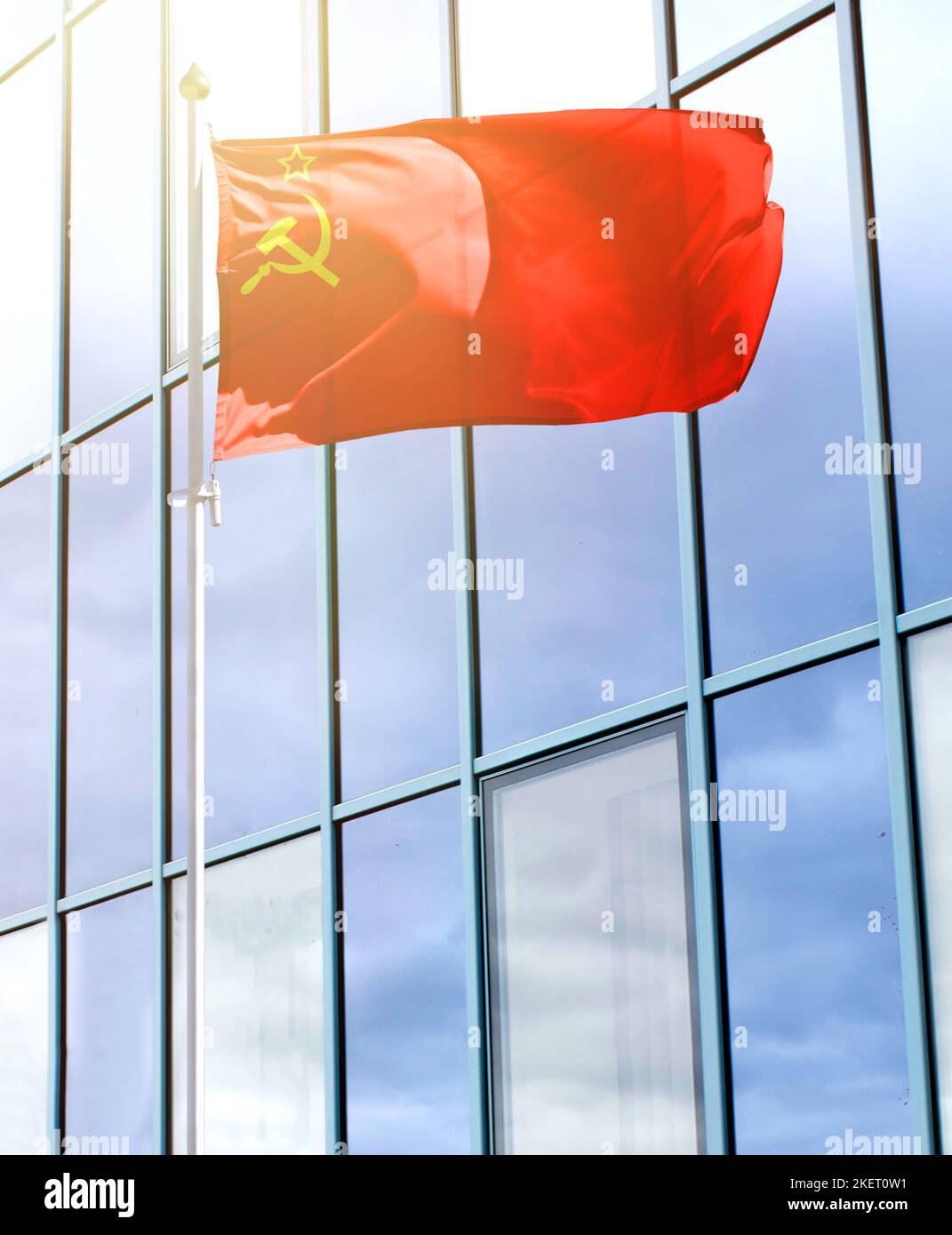 Flag of USSR on a flagpole Stock Photo - Alamy