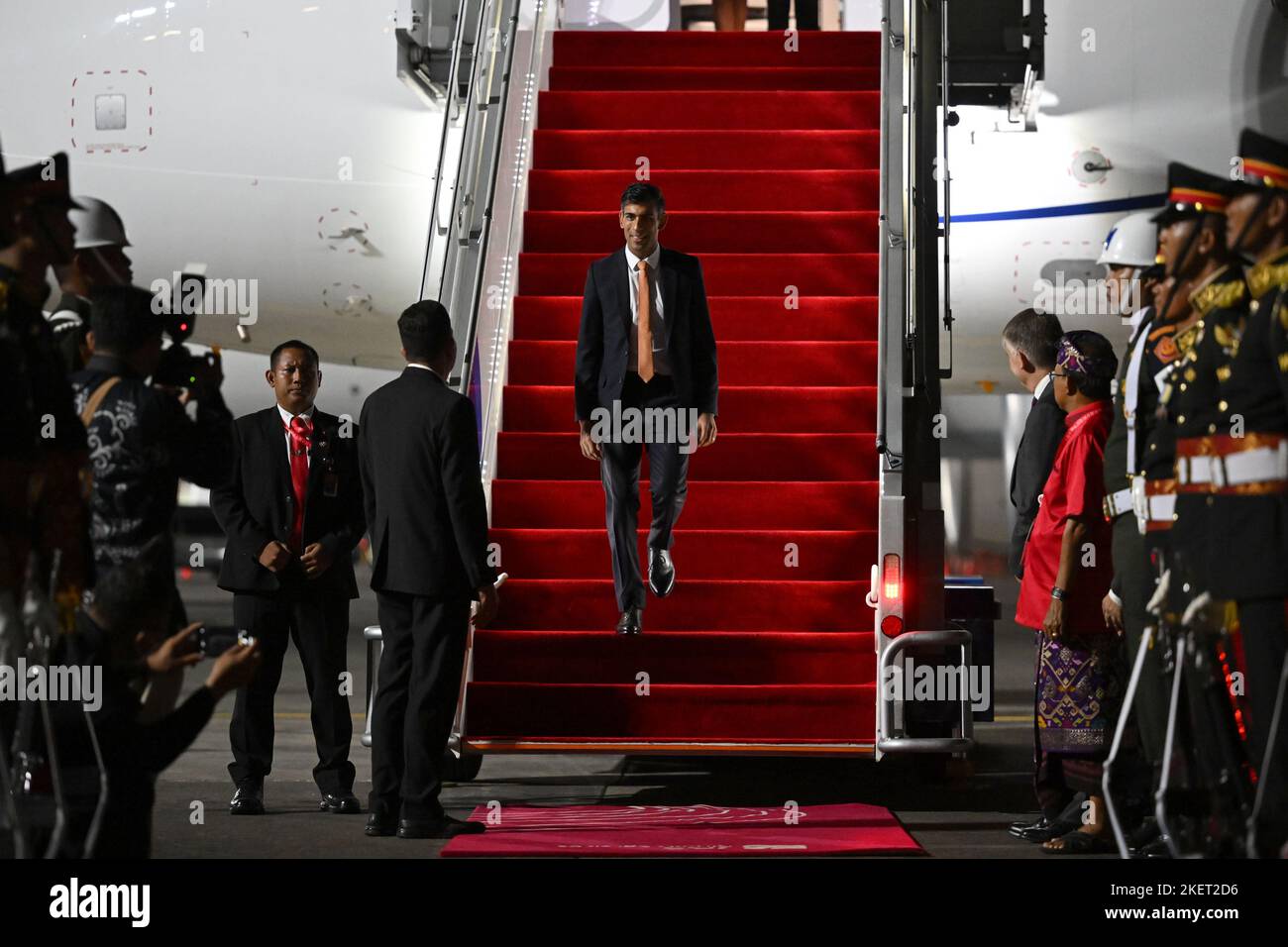 Prime Minister Rishi Sunak arrives at Ngurah Rai International Airport ...
