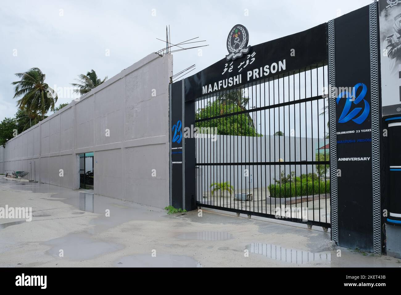 Jail cell gate hi-res stock photography and images - Alamy