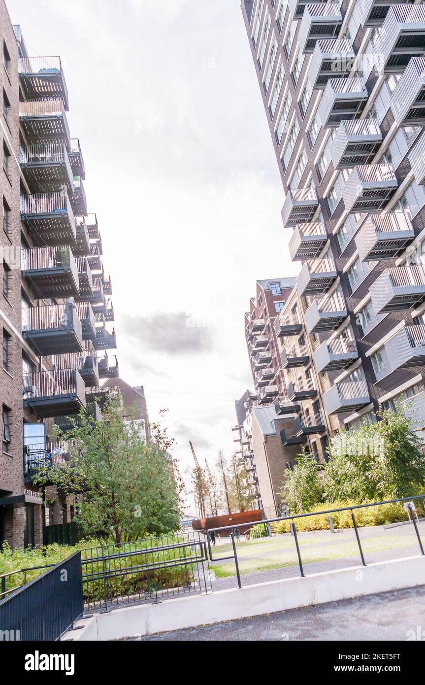 orchard place residential development on the river lea, london e14 ...